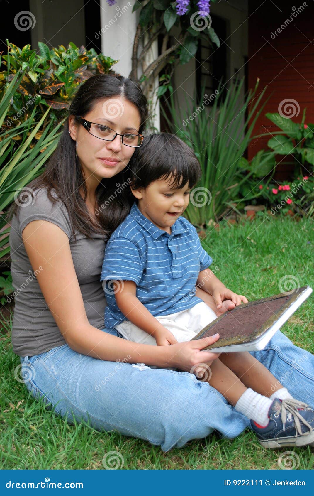 Young, Beautiful Hispanic Mother and Child Stock Image - Image of ...