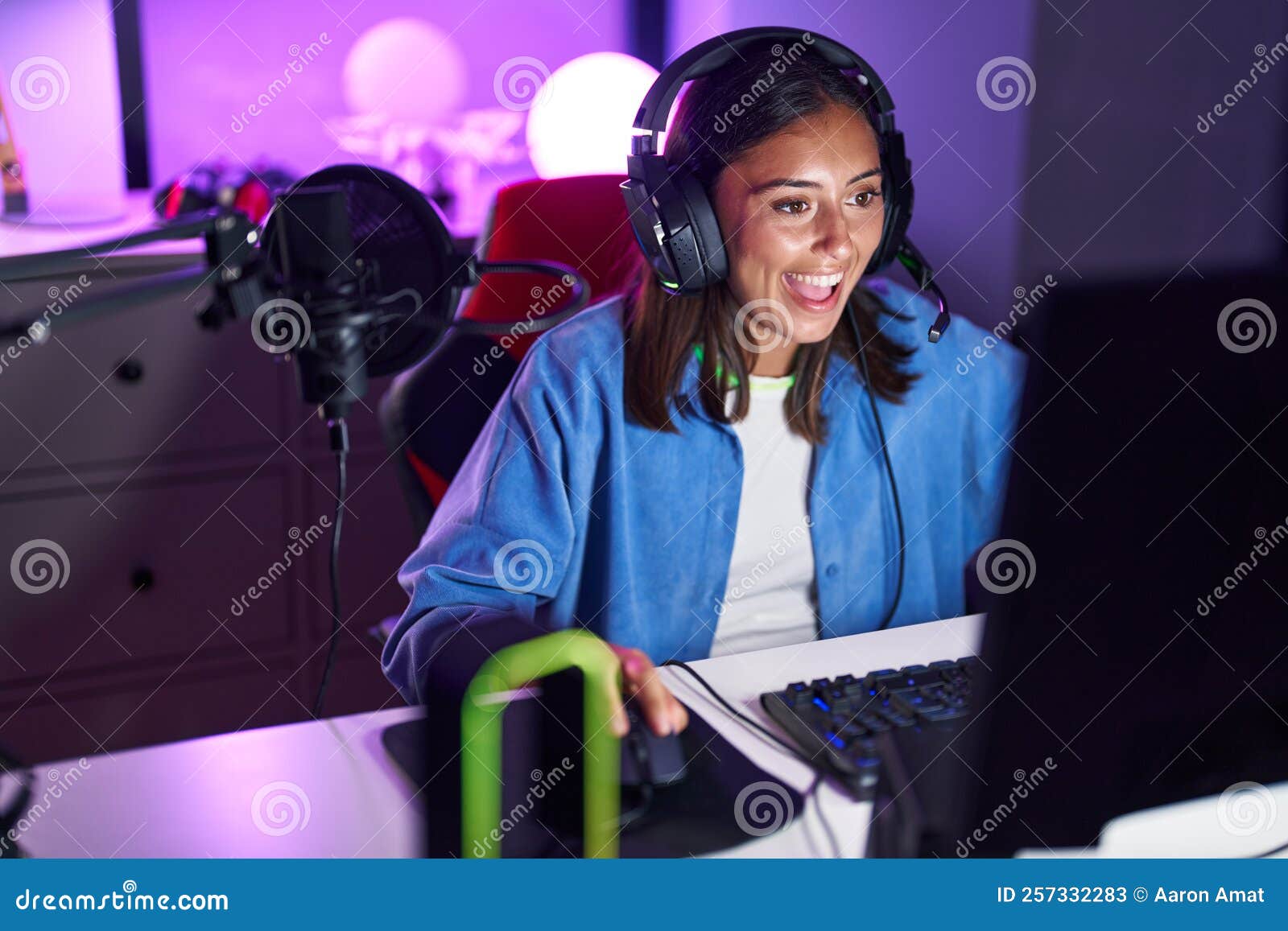 Young Beautiful Hispanic Woman Streamer Playing Video Game Using ...