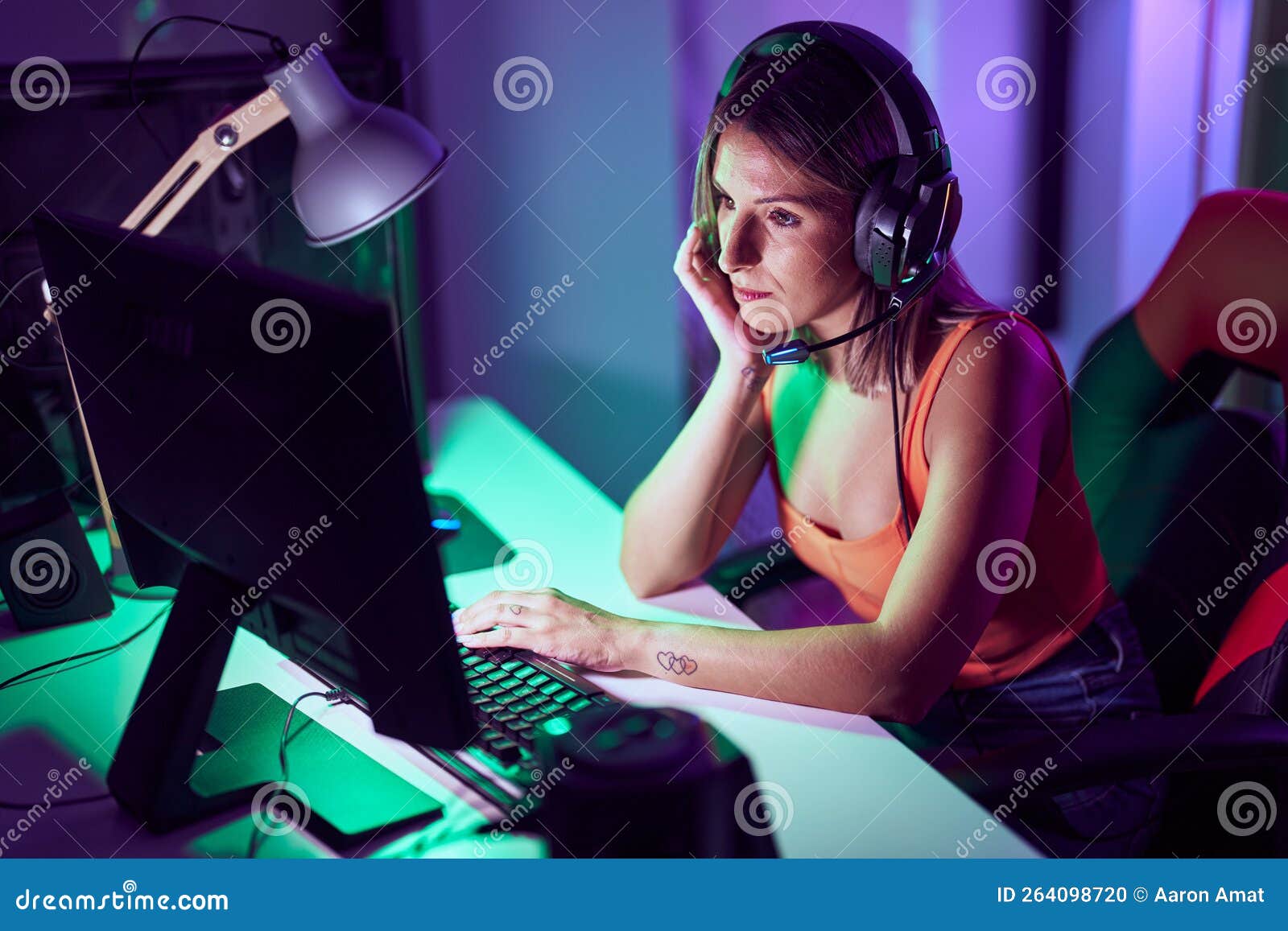 Young Beautiful Hispanic Woman Streamer Stressed Using Computer at ...