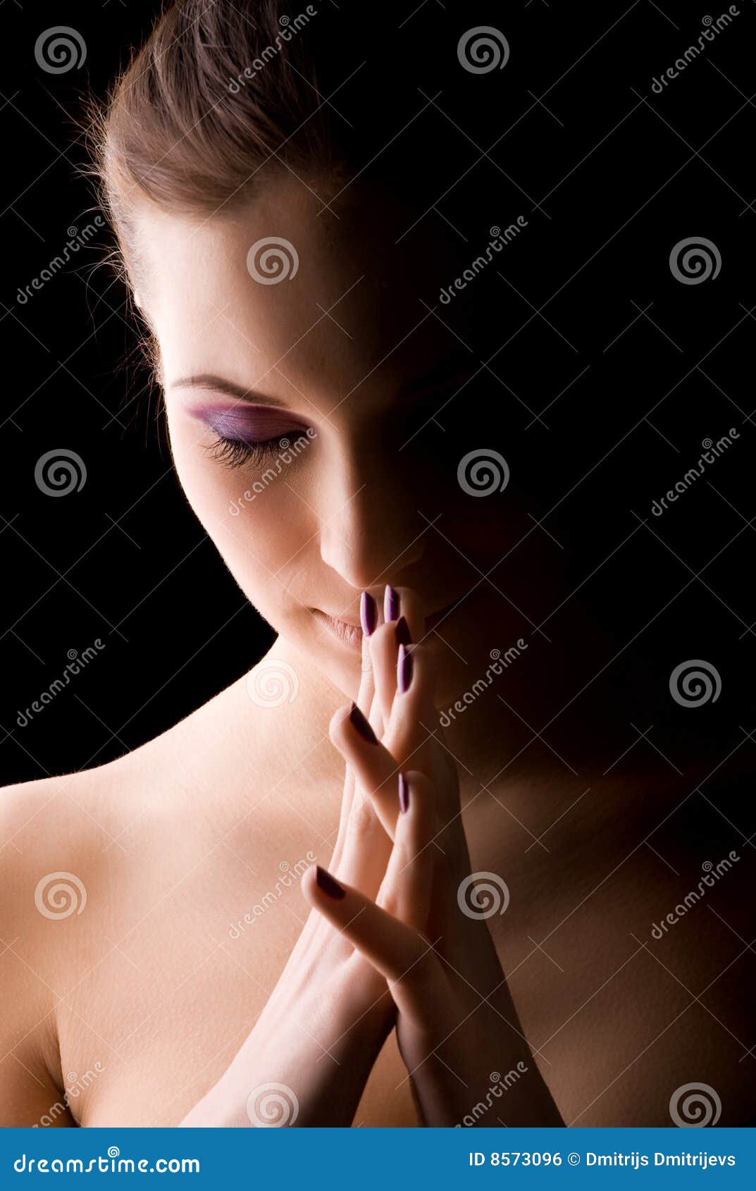 Young Beautiful Woman S Dramatic Light Portrait Stock Photo - Image of ...