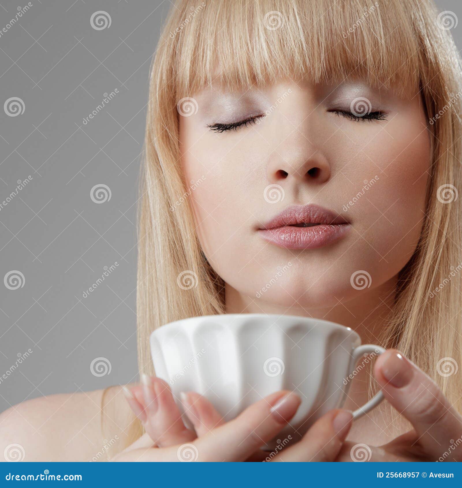 Young Beautiful Woman with Tea Stock Image - Image of heat, human: 25668957