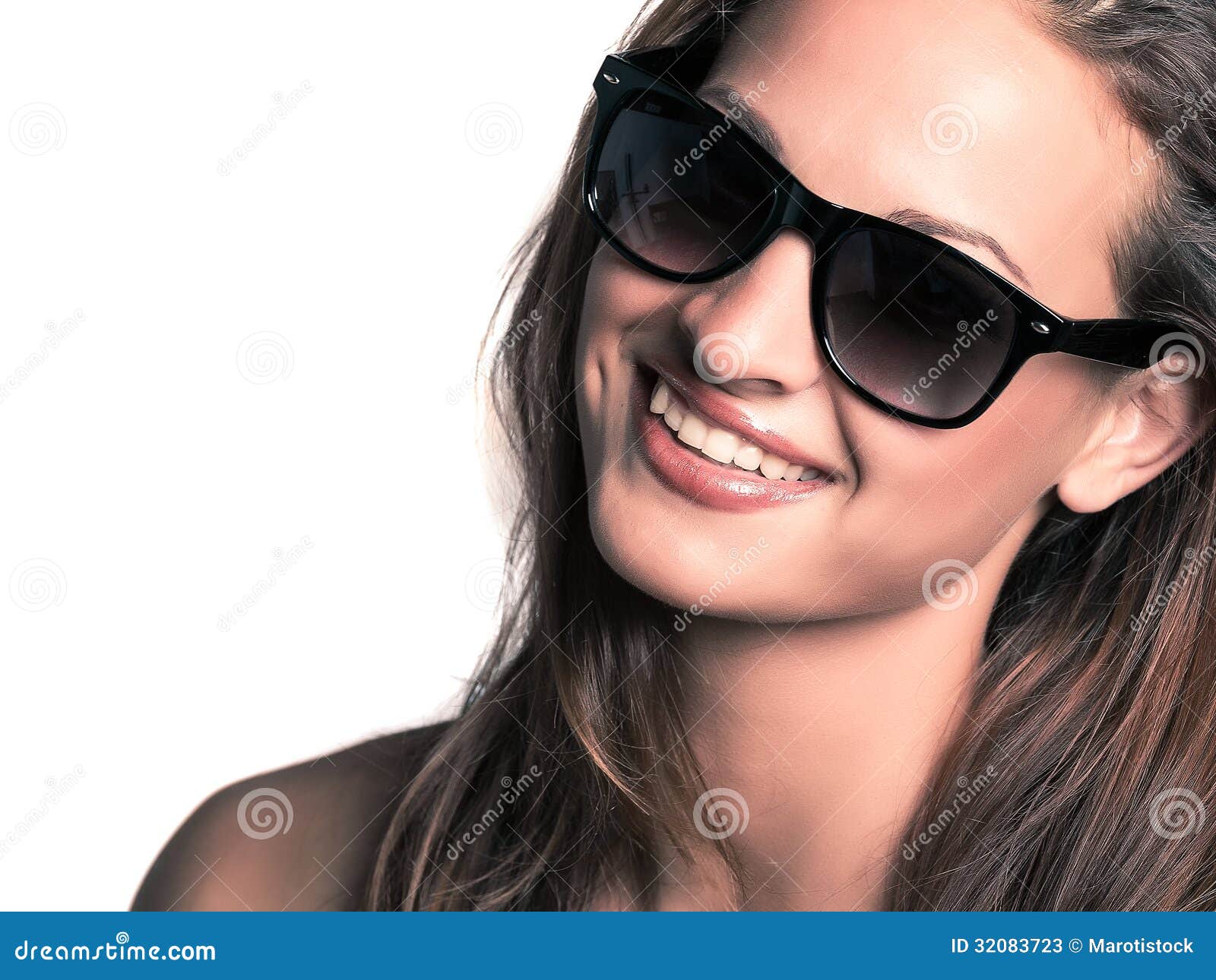 Young Beautiful Woman Wearing Sunglasses Stock Image Image Of Brunet