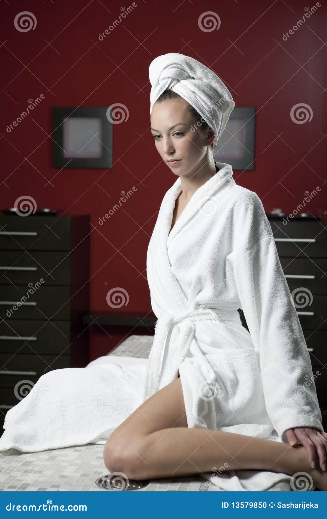 Young Beautiful Women on the Treatment in the Spa Stock Photo - Image ...