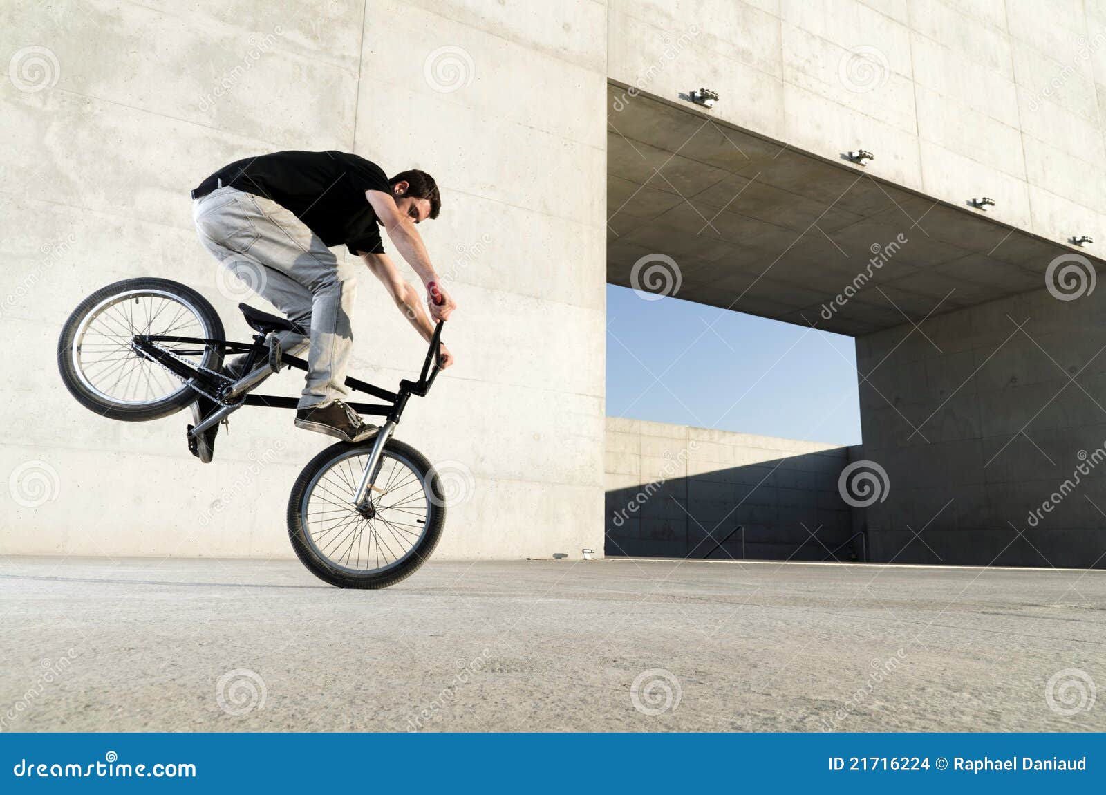 Young BMX bicycle rider stock photo. Image of risk, riding - 21716224