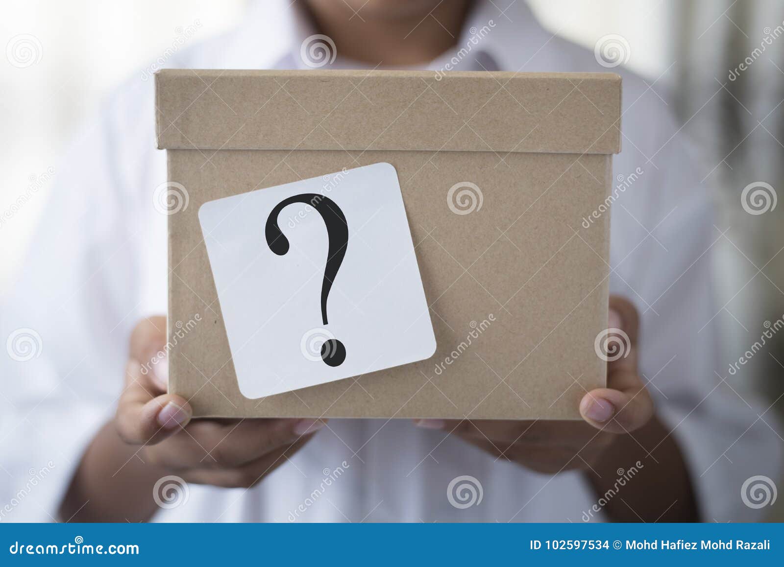 Box with White Note Question Mark - Suprise Concept Stock Photo - Image ...