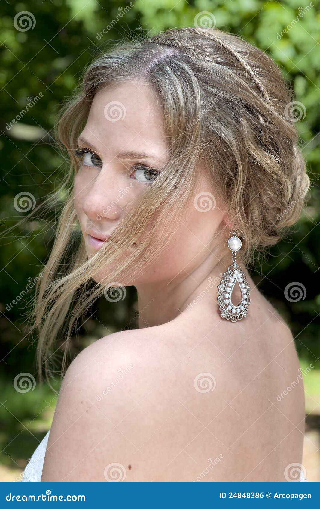 A Young Bride Looks Back Over Her Shoulder. Stock Photo - Image of ...
