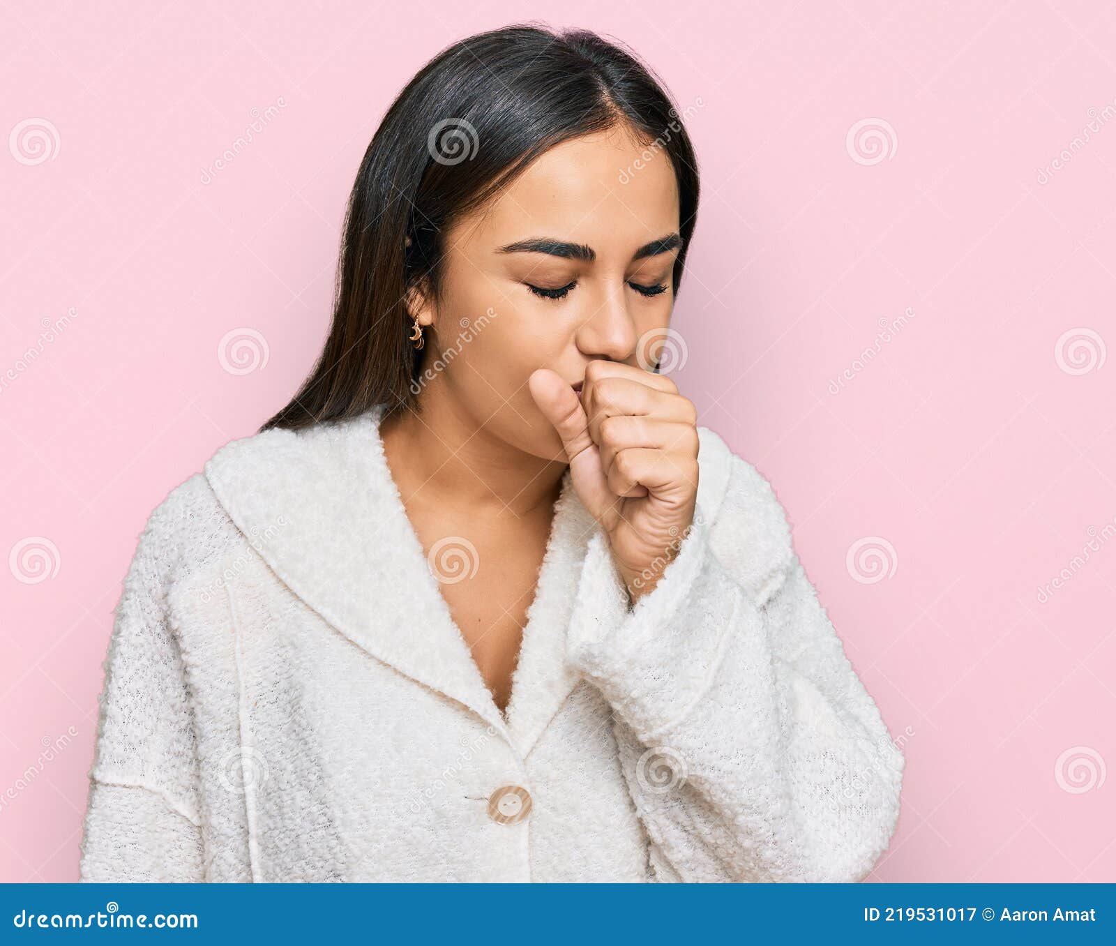 Young Brunette Woman Wearing Casual Clothes Feeling Unwell And Coughing