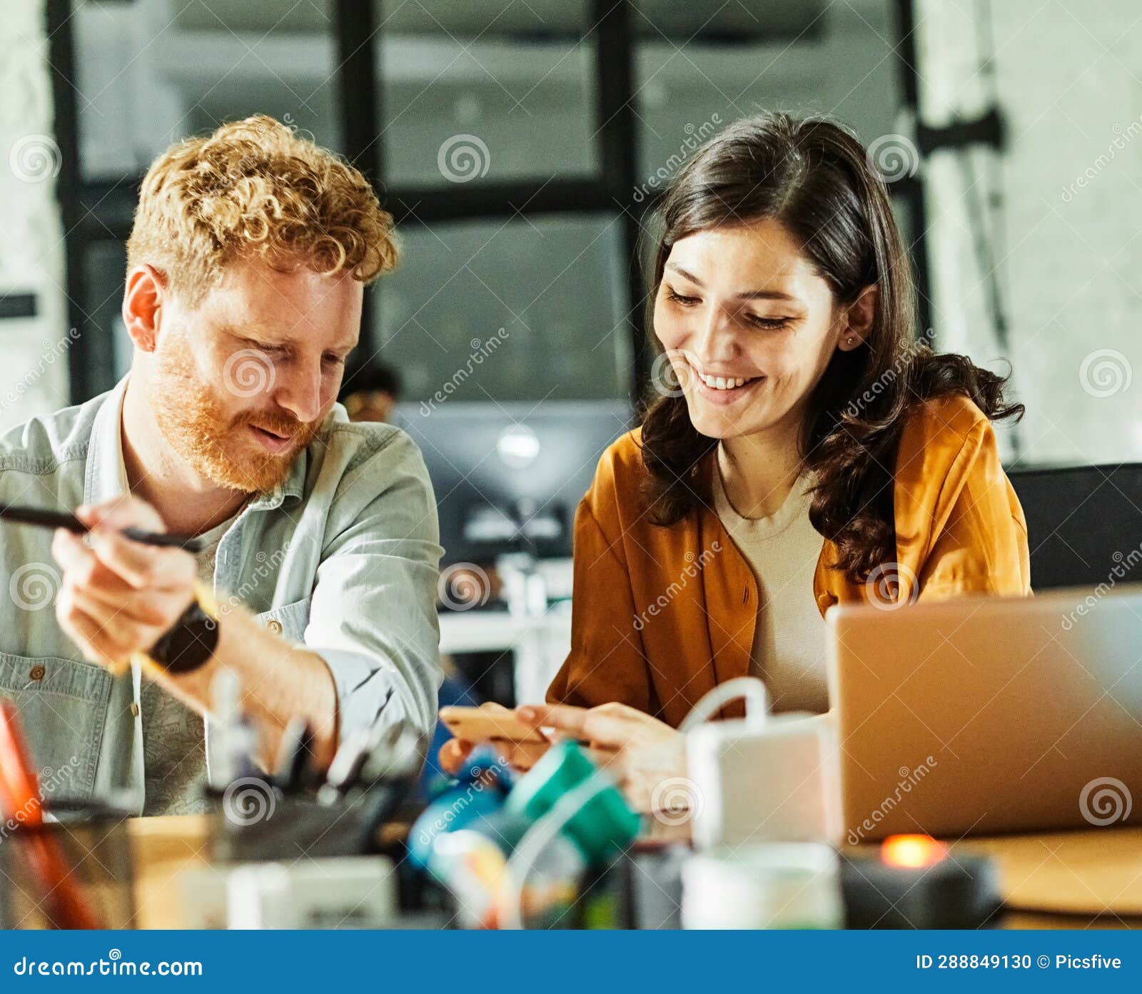 Young Business People Meeting Office Teamwork Group Network Wireless ...