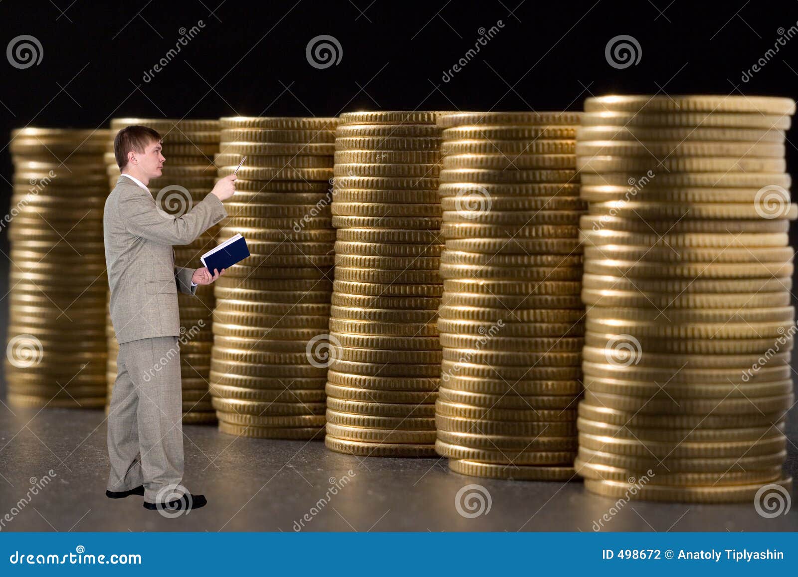 Young Businessman Count Money Stock Photo - Image of funds, compute: 498672