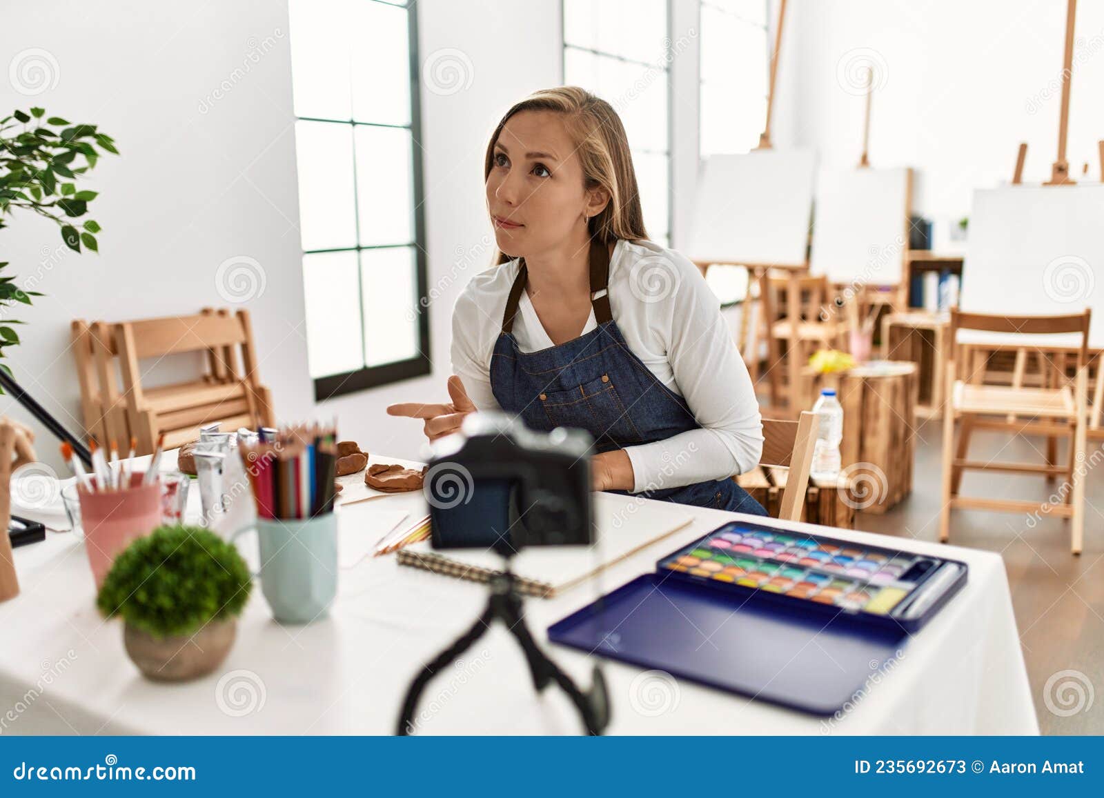Young Caucasian Woman Recording Drawing Tutorial at Art Studio Stock ...