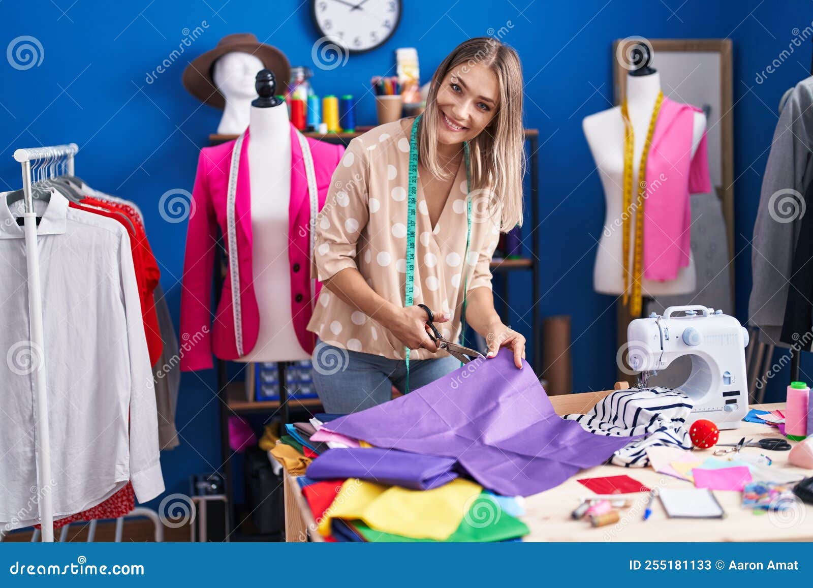 Young Caucasian Woman Tailor Cutting Cloth at Sewing Studio Stock Image ...