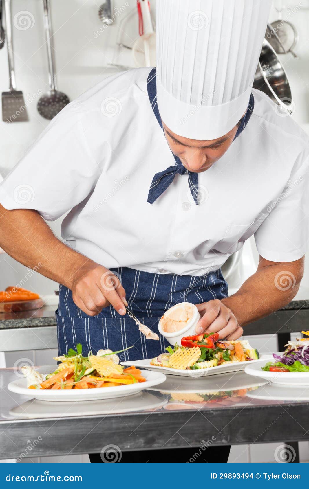 Chef Garnishing Dish with Mayonnaise Stock Photo - Image of garnish ...