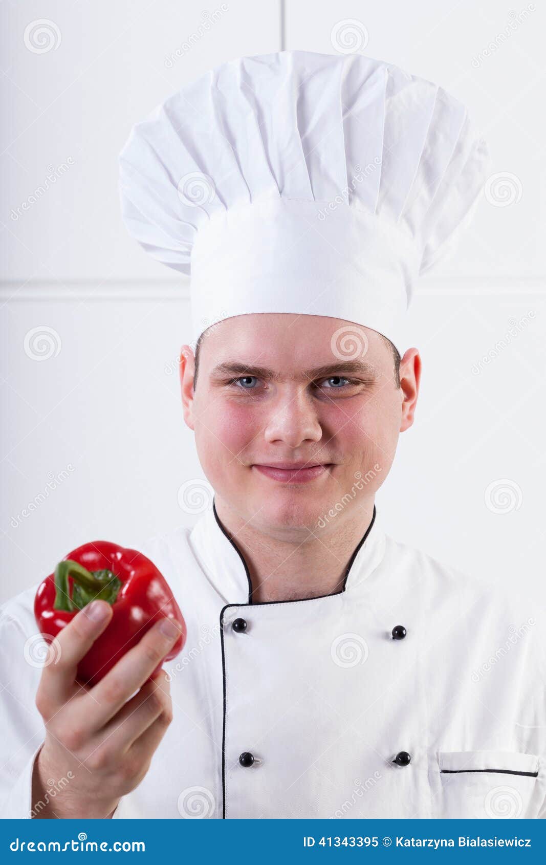 Young chef with pepper stock image. Image of recipe, pepper - 41343395