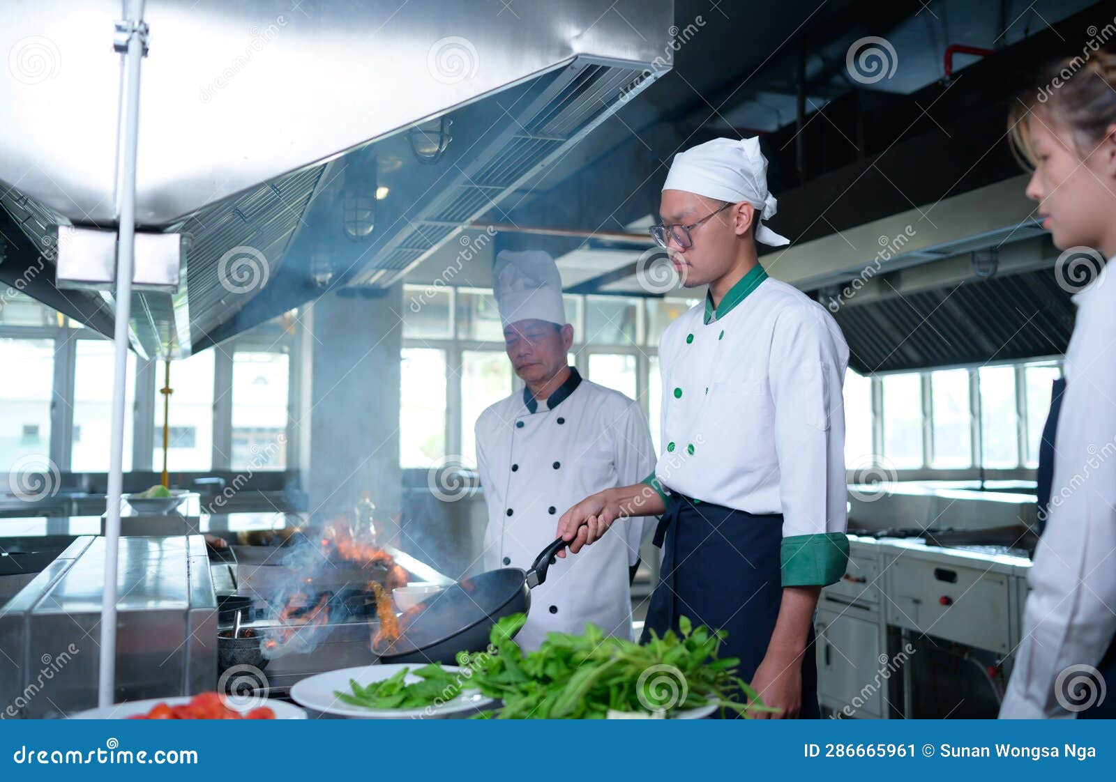 Young Chef, University Professor is Passing on the Knowledge of Cooking ...