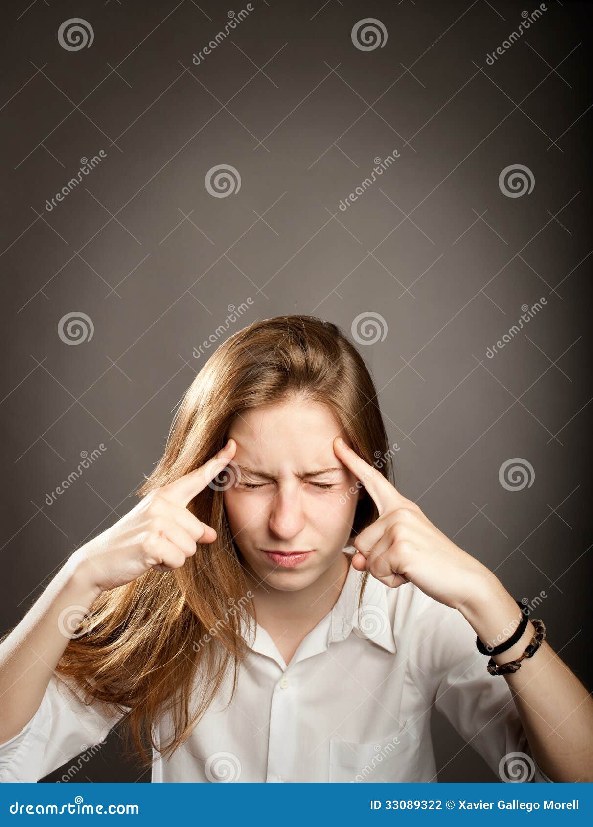 Young concentrated woman stock photo. Image of lifestyle - 33089322