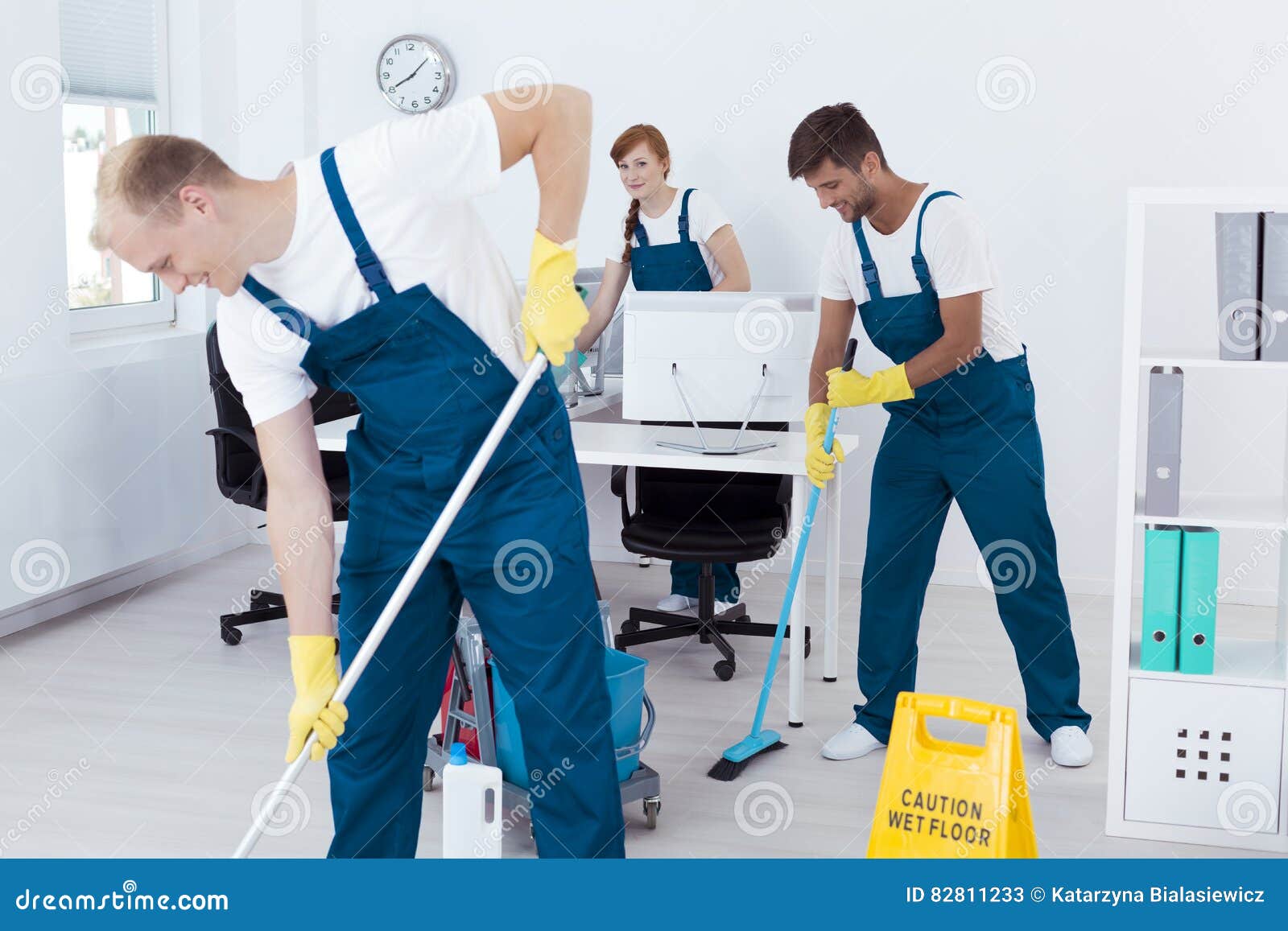 Young contract cleaners stock image. Image of cleaning - 82811233
