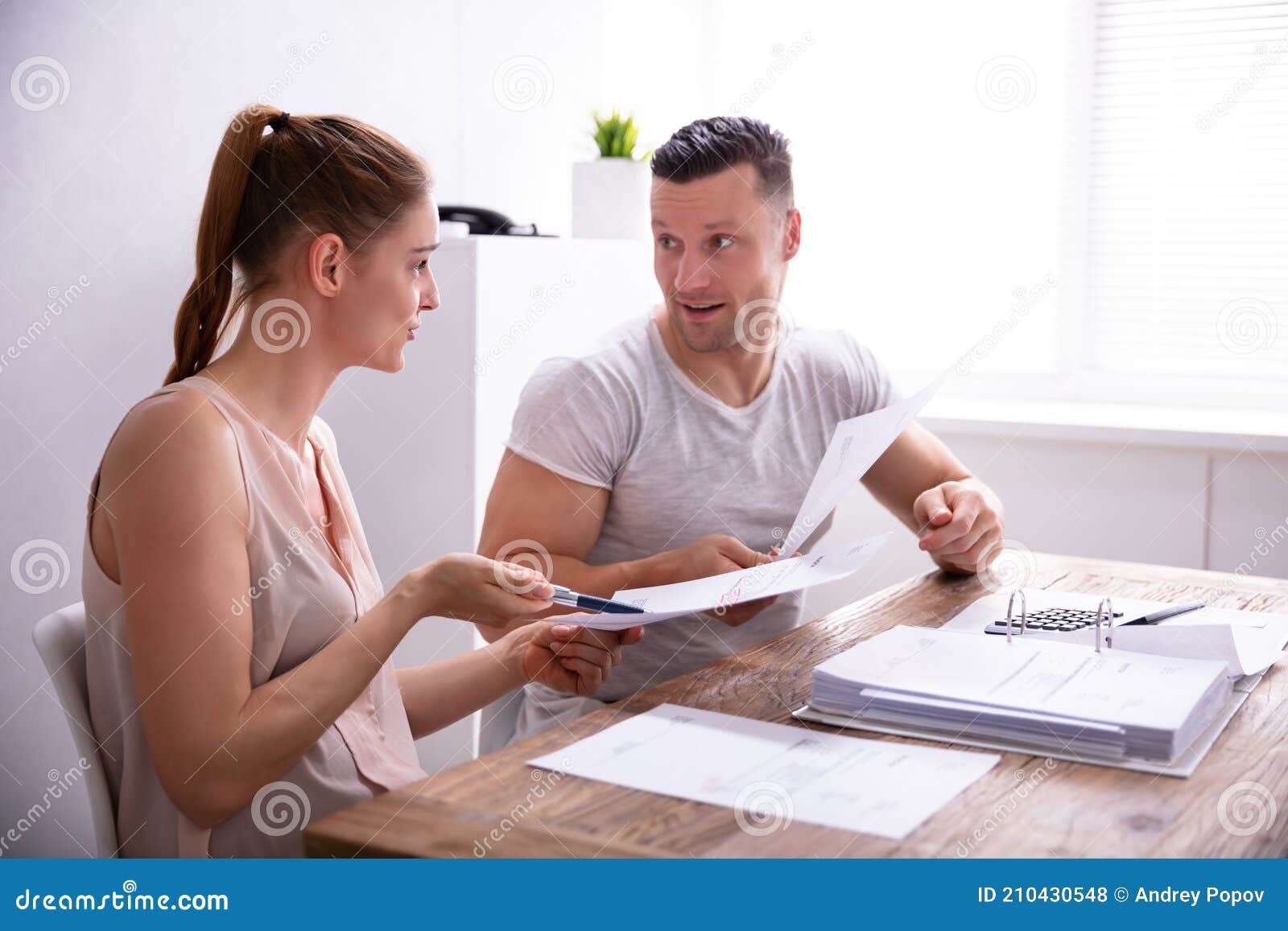Couple Arguing Over Invoice Stock Photo - Image of bills, budget: 210430548