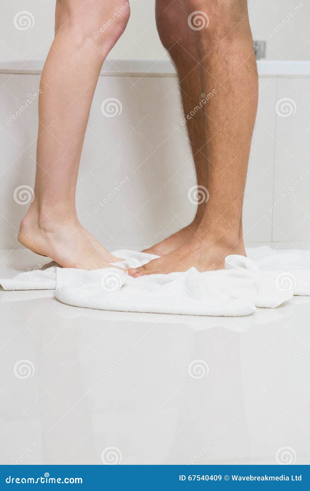 Young Couple Bathing Together in Bathtub Stock Image - Image of home ...
