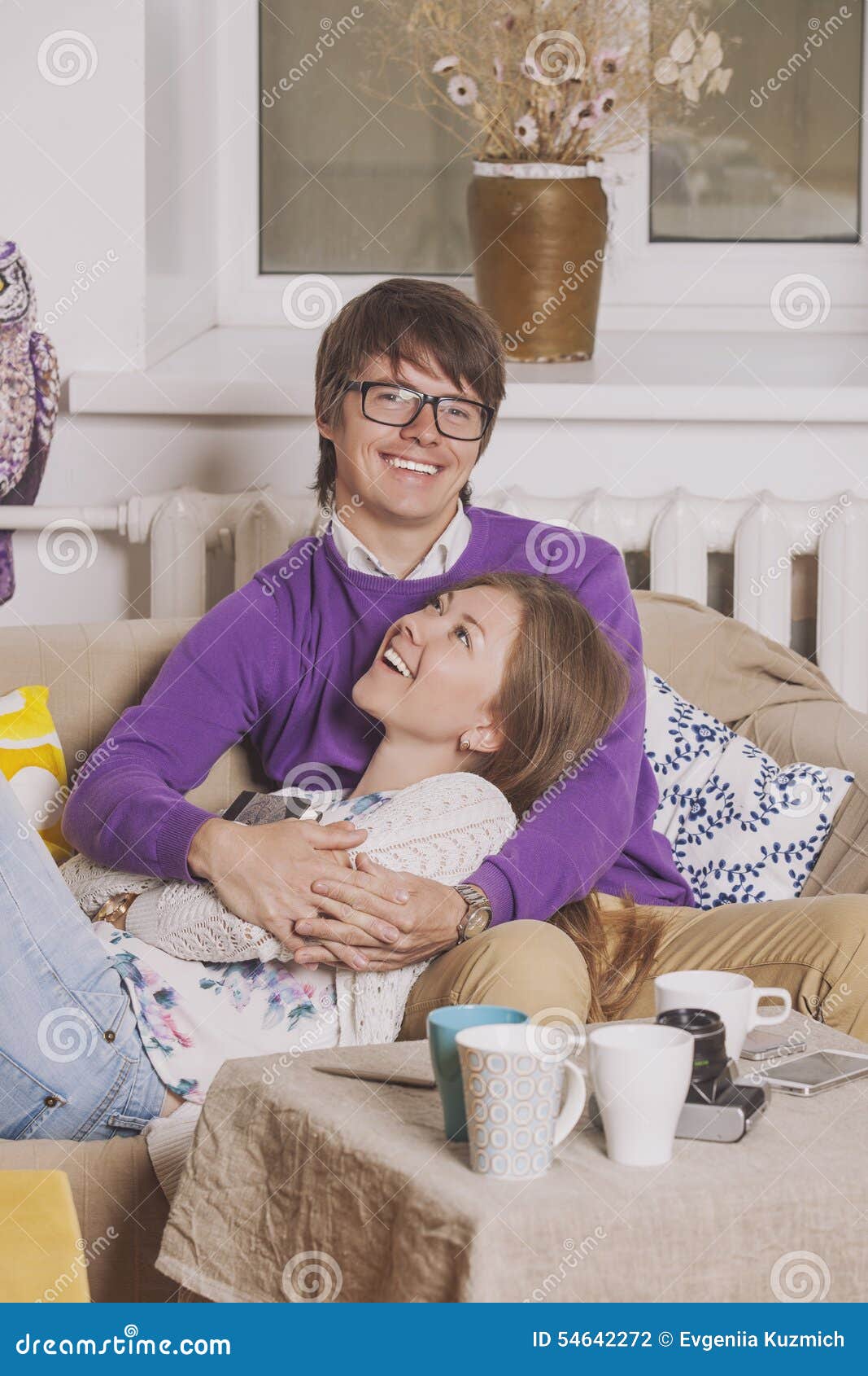 Young Couple Drinking Tea in the Discussion of Ideas Stock Photo ...