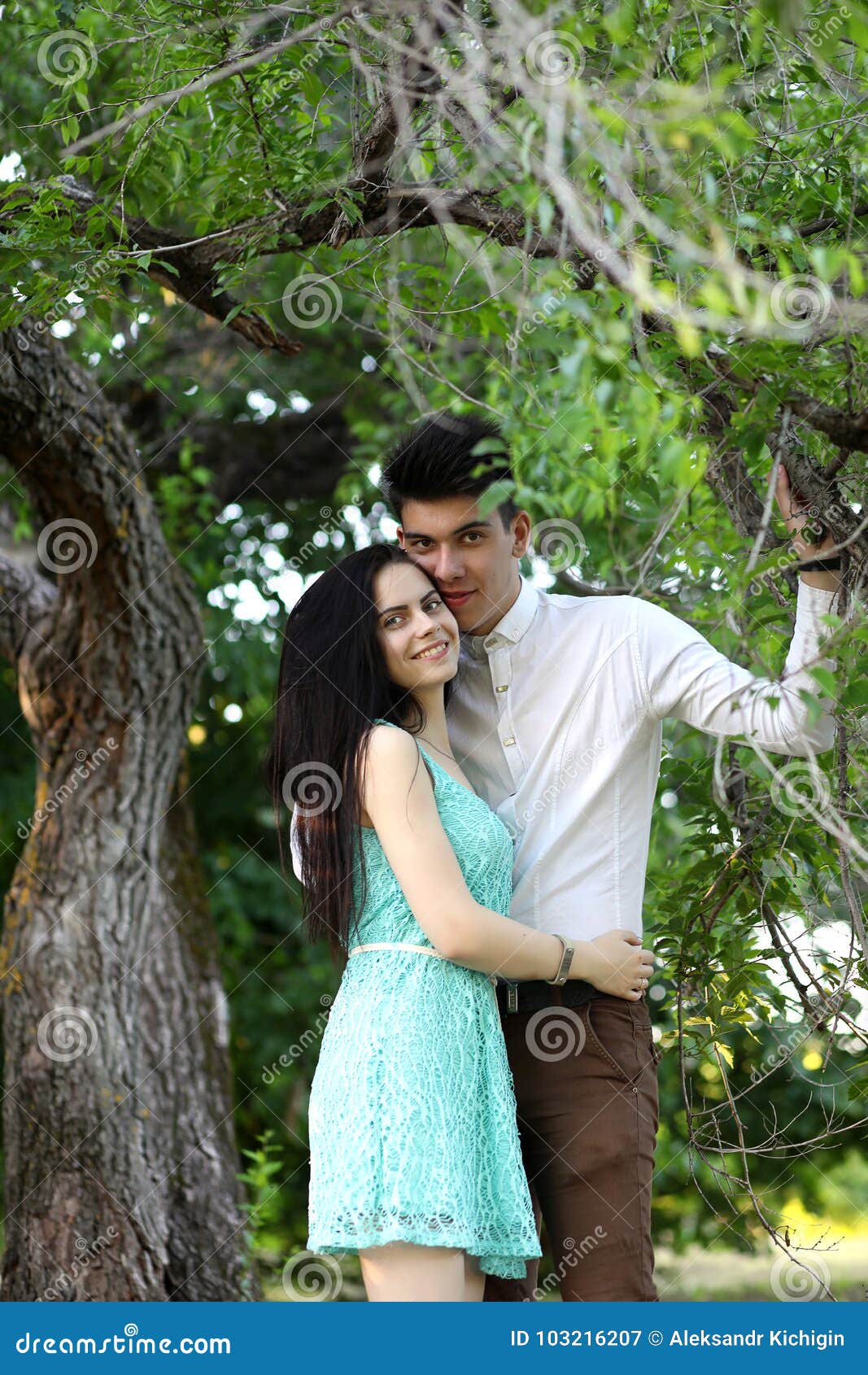 Young Couple on the First Date Stock Image - Image of park, green ...