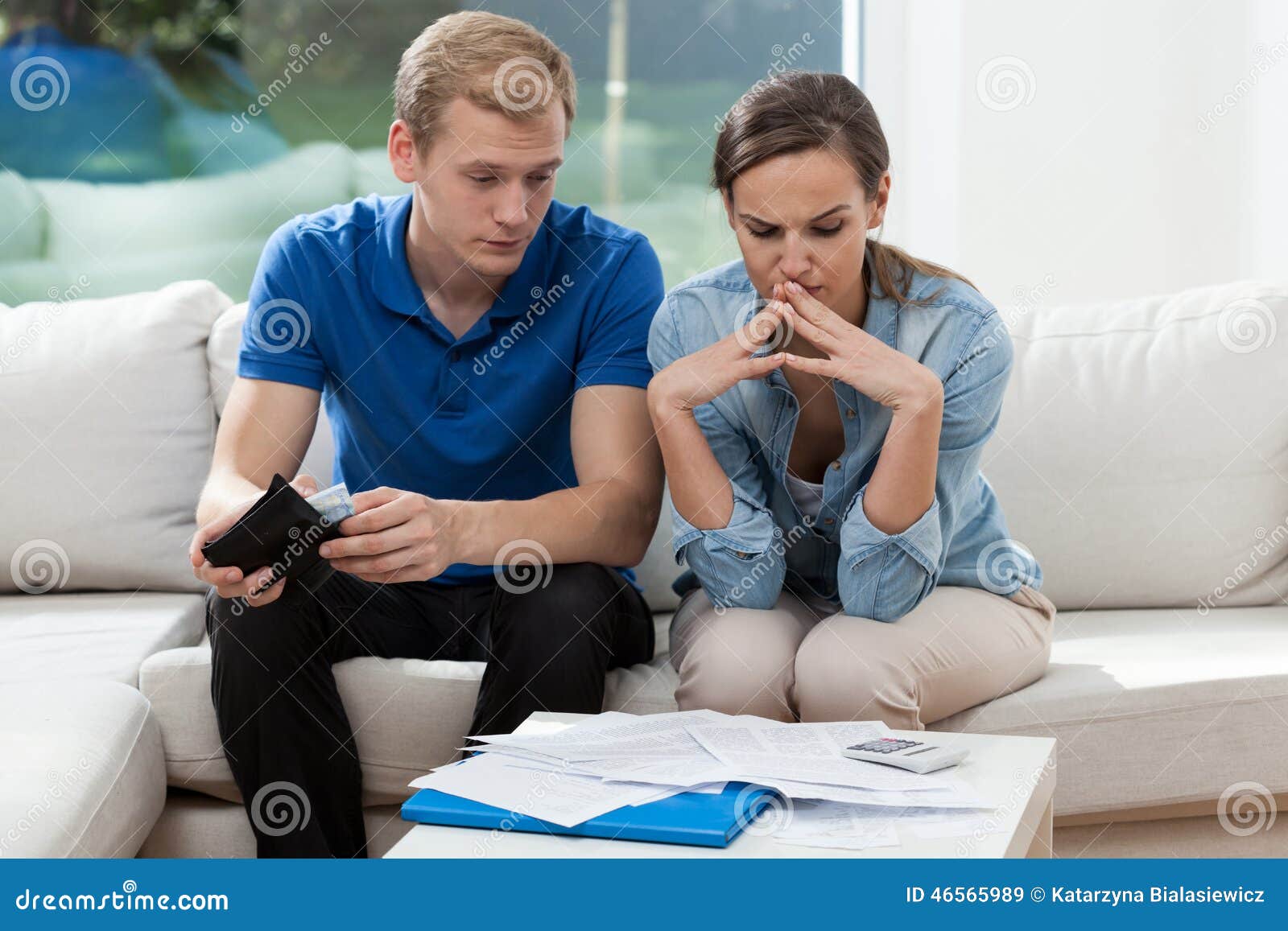 Young Couple Having Financial Problems Stock Image - Image of financial ...