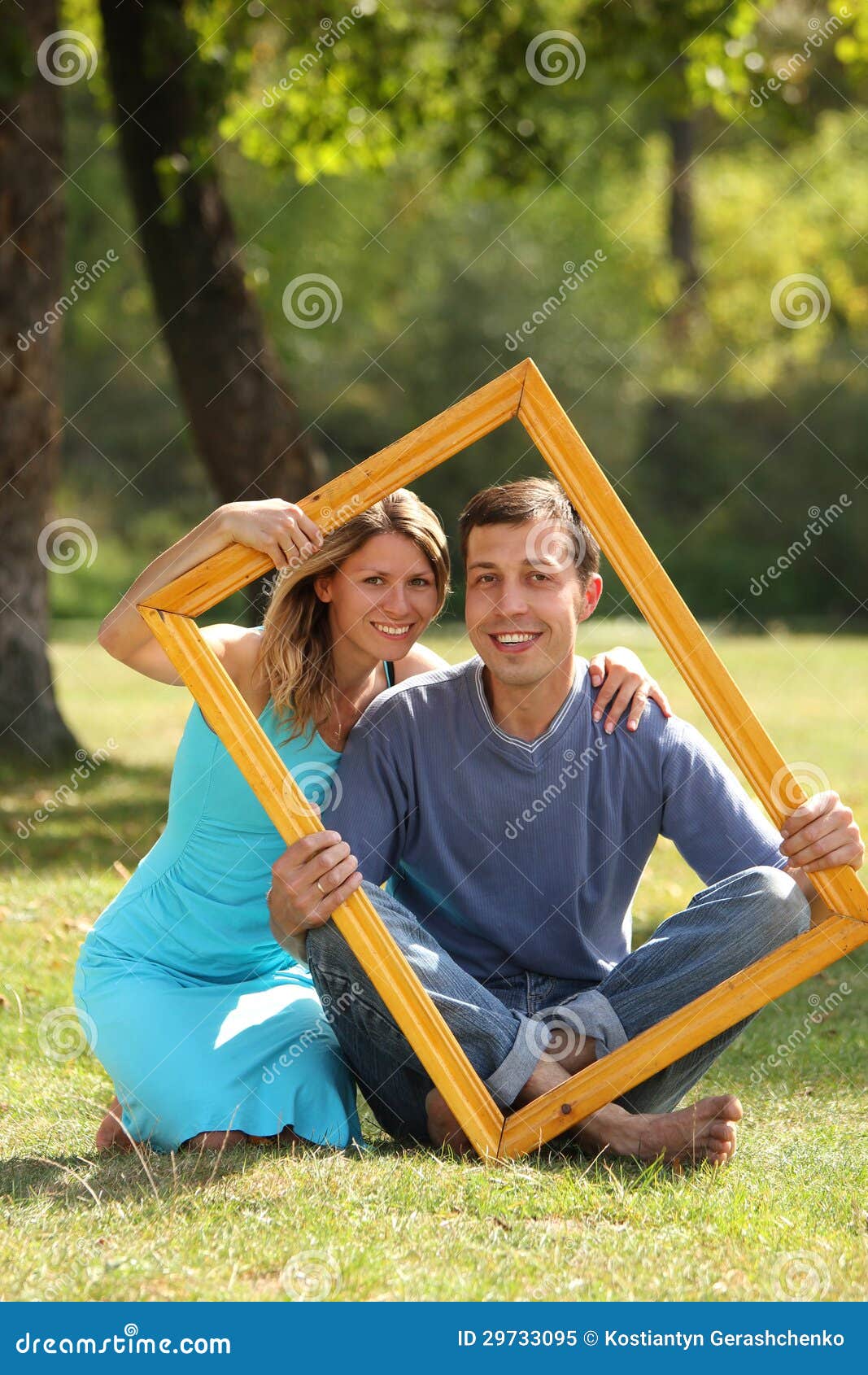 Couple in Love in the Frame Stock Image - Image of family, people: 29733095
