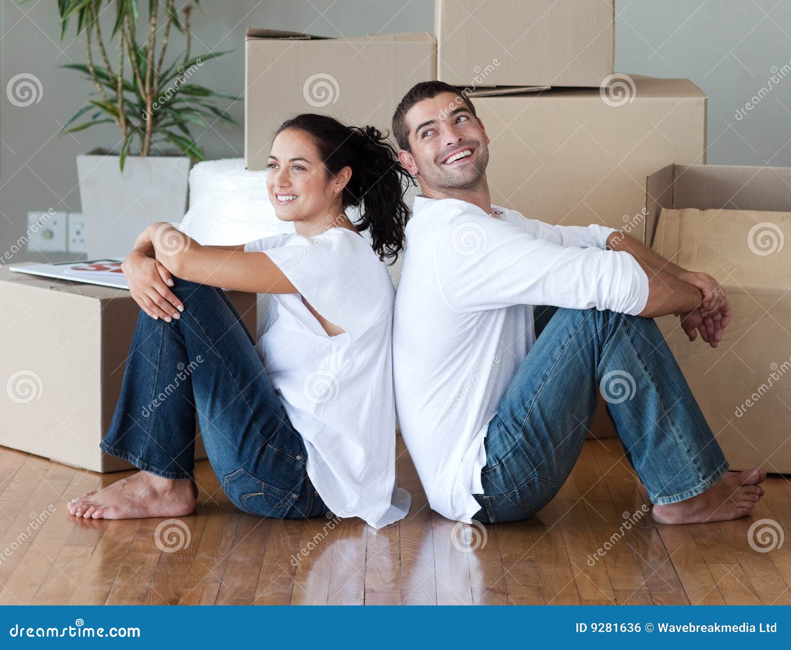 Young Couple Moving House stock photo. Image of happiness - 9281636