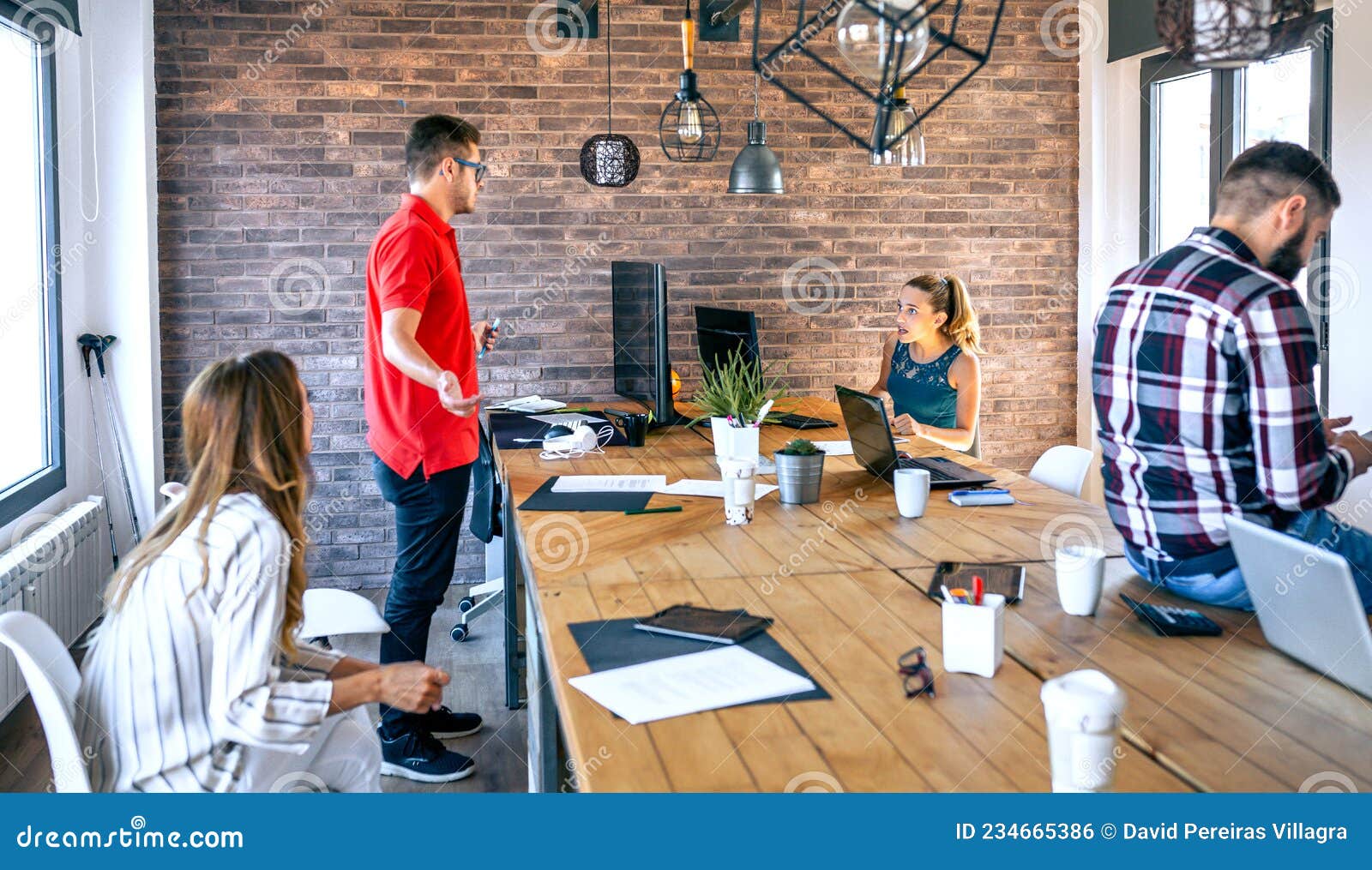 Coworkers Arguing in the Office Stock Photo - Image of discussion ...