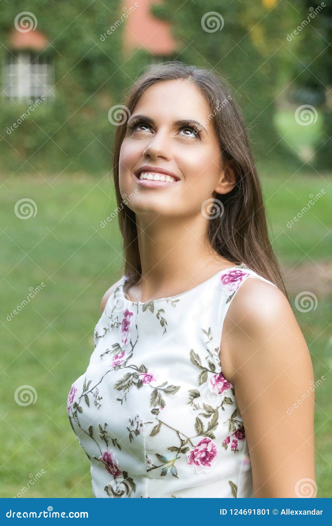 Young Cute Brunette Girl Smiling In The Park Close Up Stock Image Image Of Lifestyle Looking