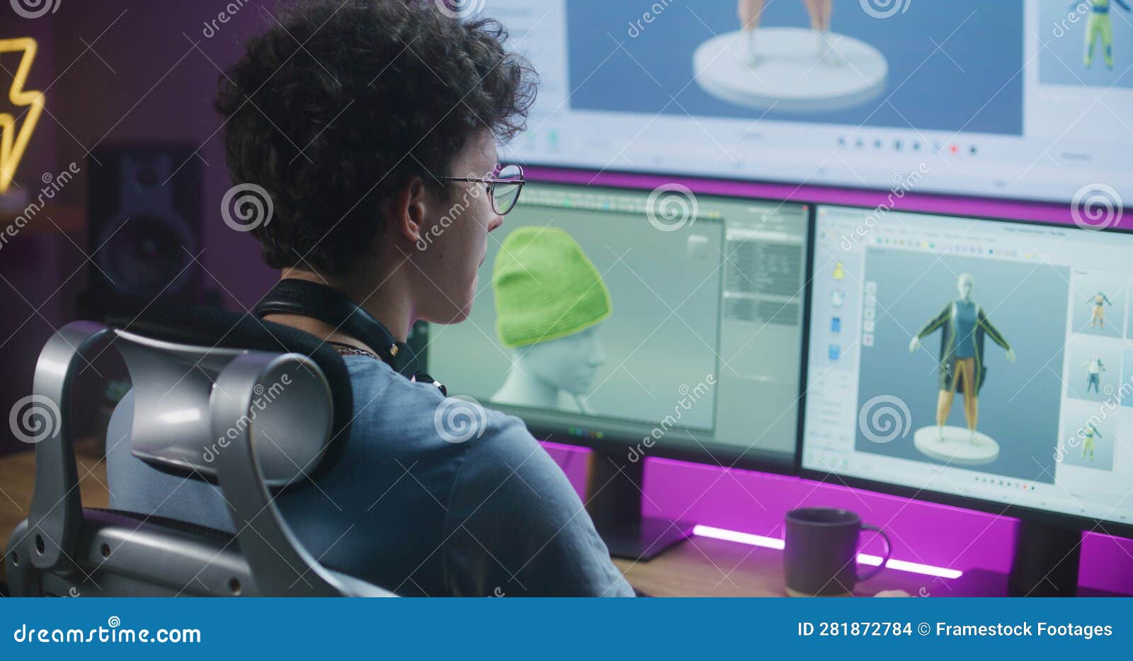 Young 3D Designer Creates Clothes on PC Using Professional Software ... Young 3D Designer Creates Clothes on PC Using Professional Software ...