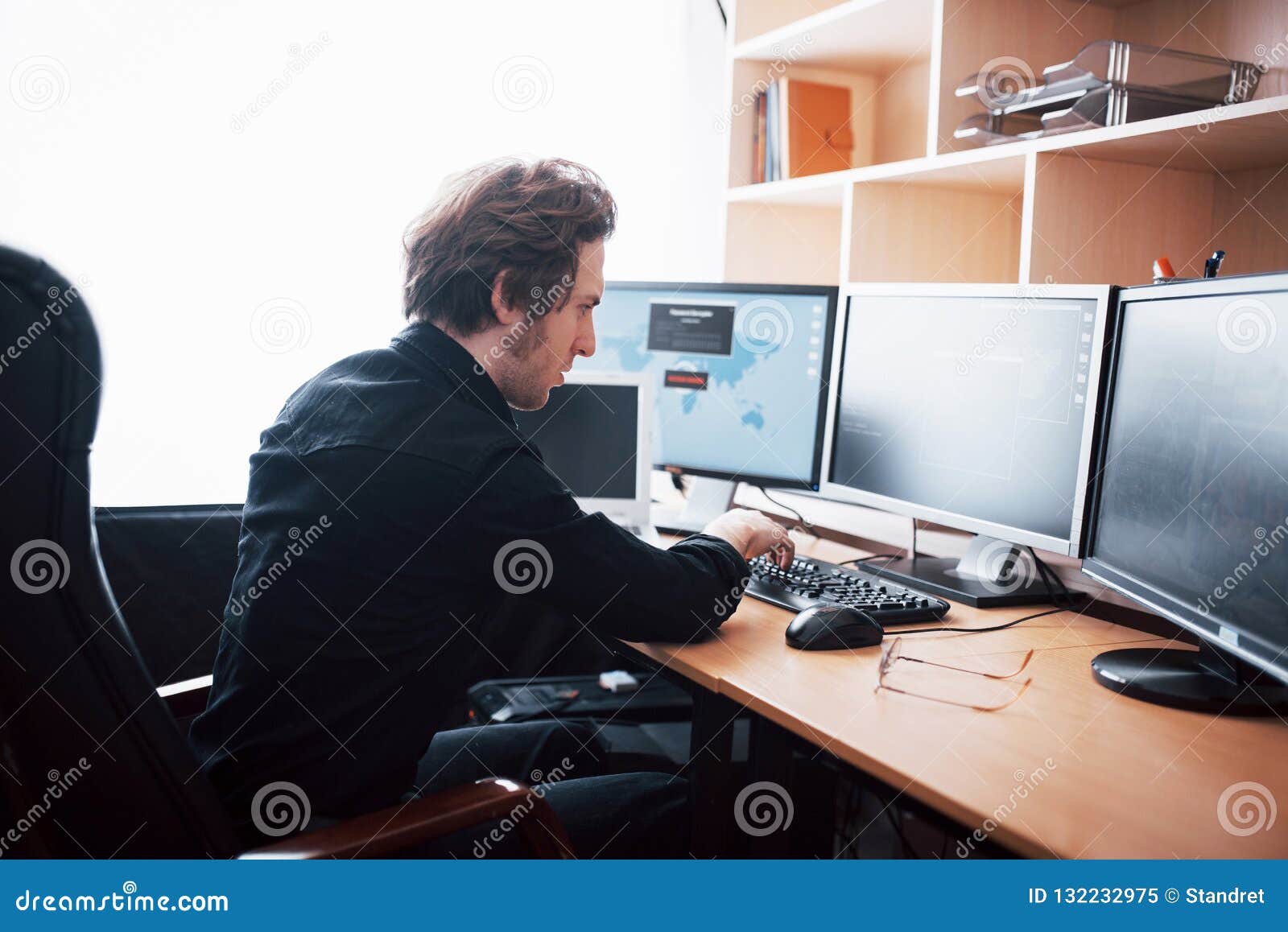 The Young Dangerous Hacker Breaks Down Government Services by ...