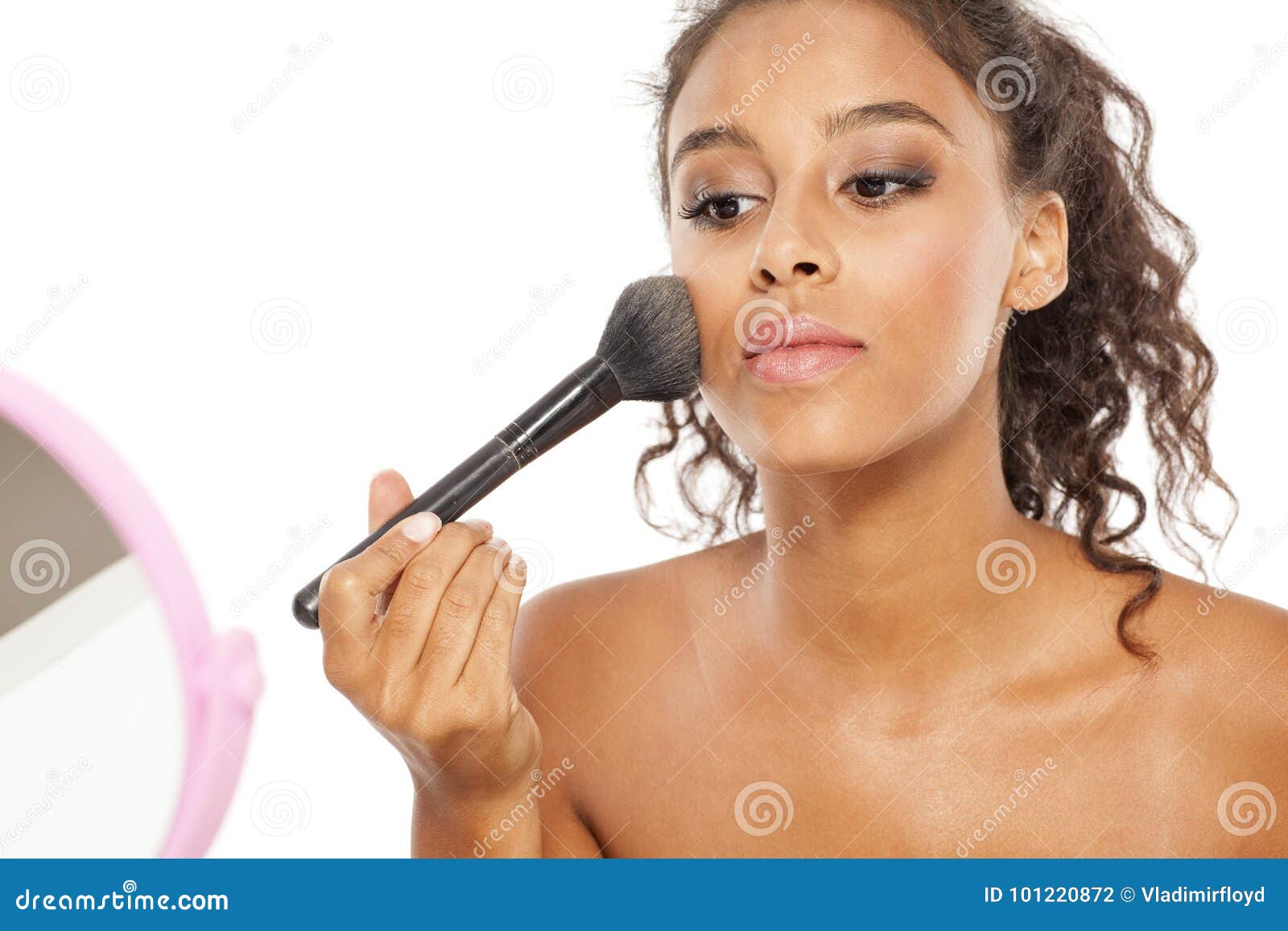 Highlighter apply stock photo. Image of skin, brush - 101220872