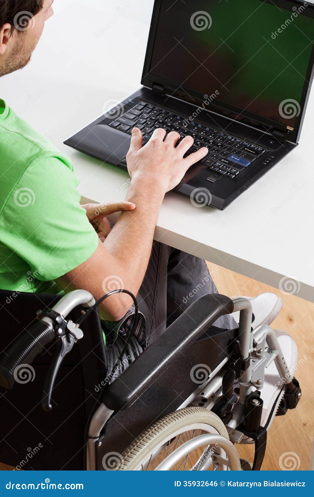 Young Disabled Employee Working Stock Photo - Image of disability, desk ...