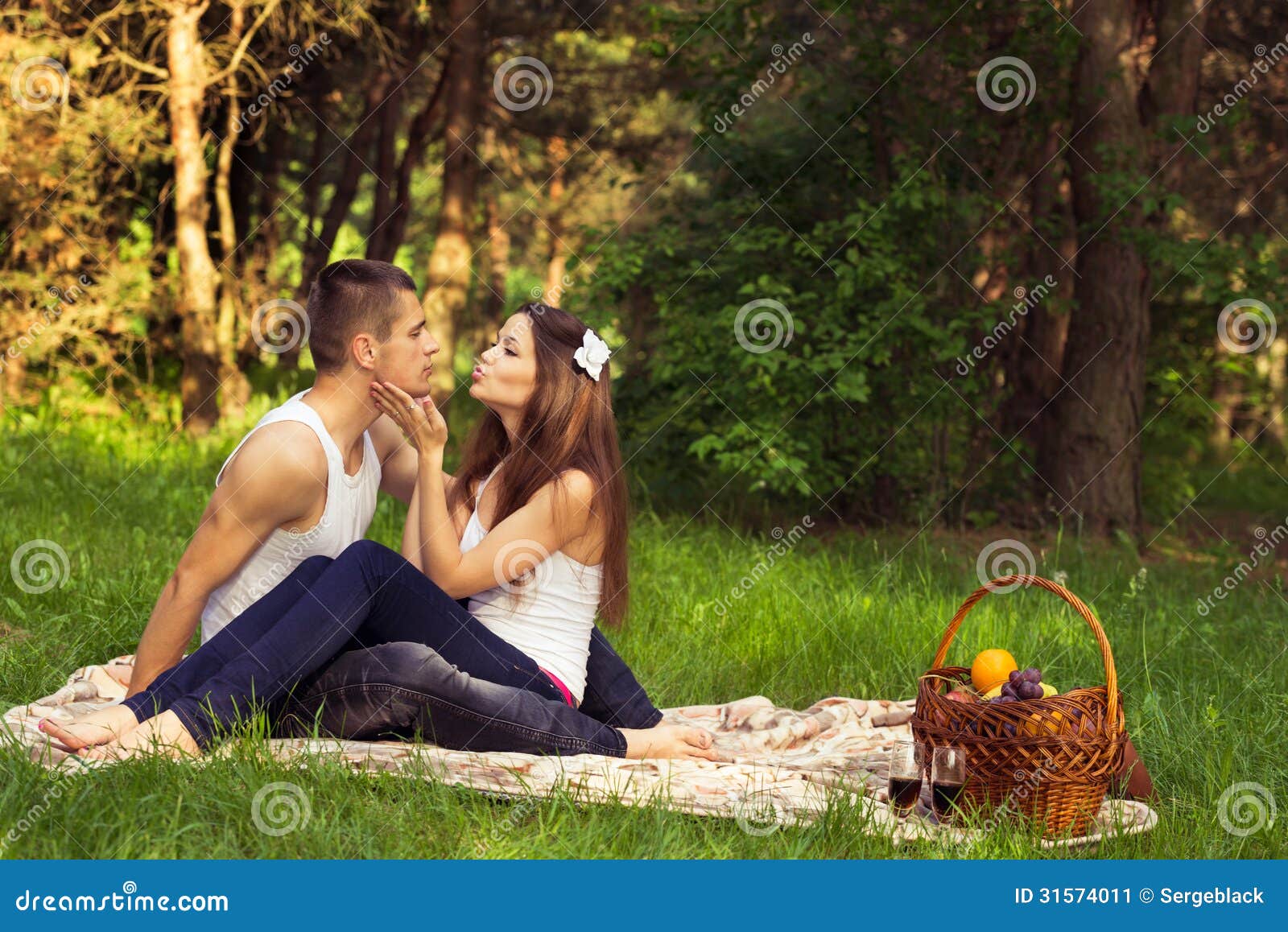 Young enamoured couple stock image. Image of kiss, glasses - 31574011