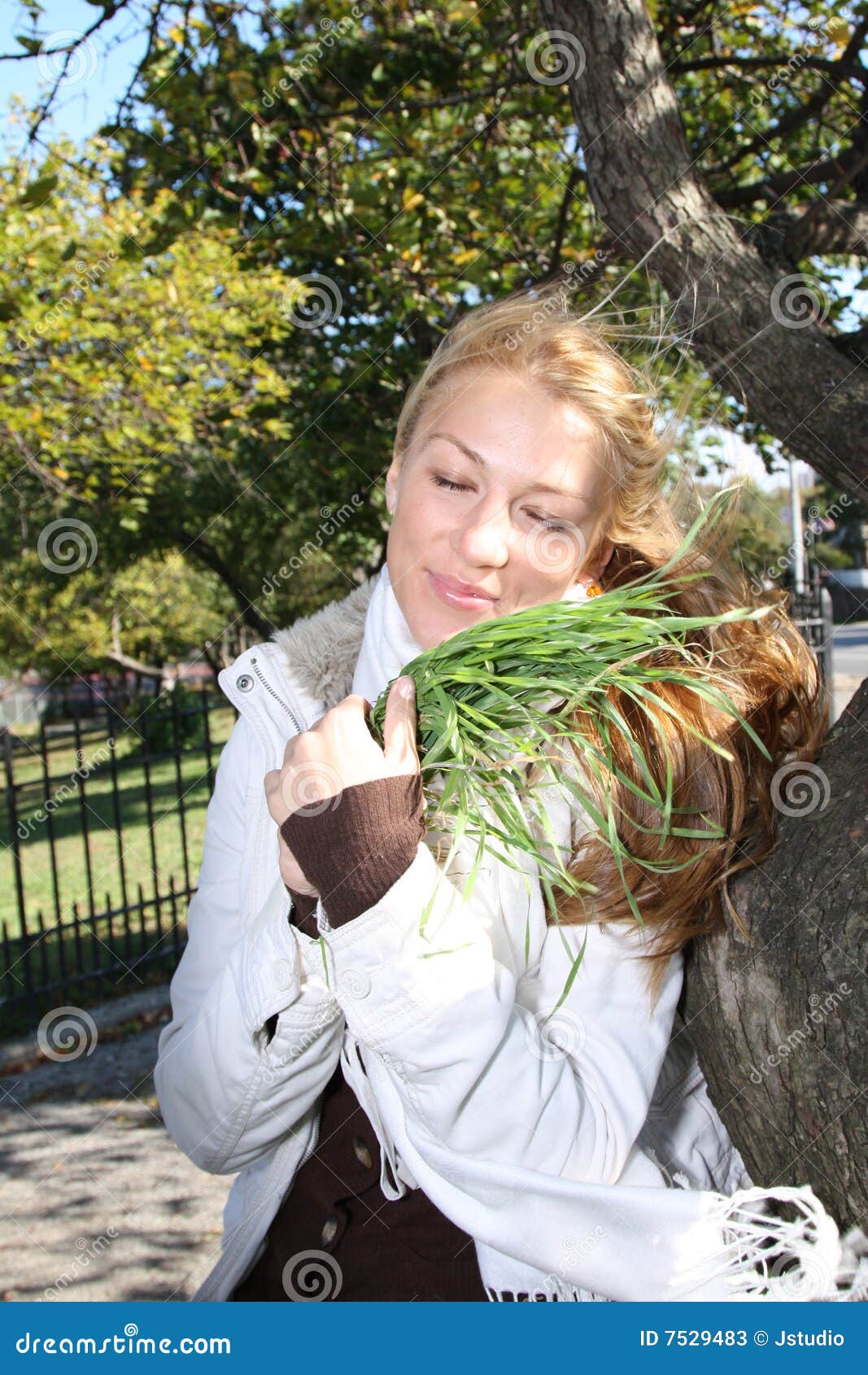 Young Environmentalist Girl Stock Image - Image of concept, ecology ...
