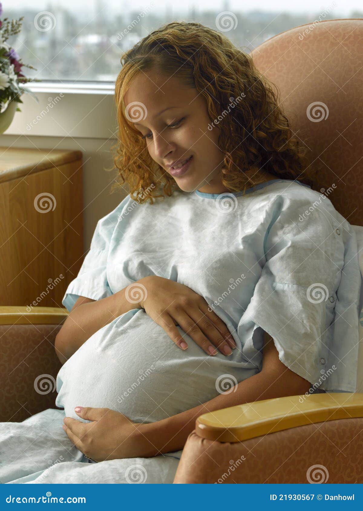 Young Expecting Mother Hospital Room Stock Image - Image of parenthood ...