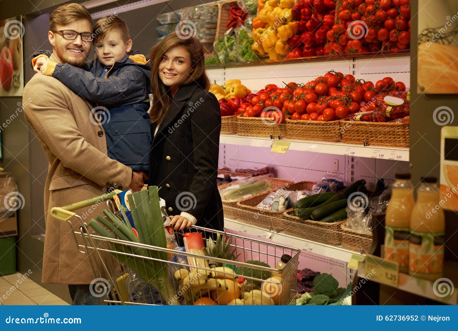 Young Family in Grocery Store Stock Photo - Image of buying, people ...