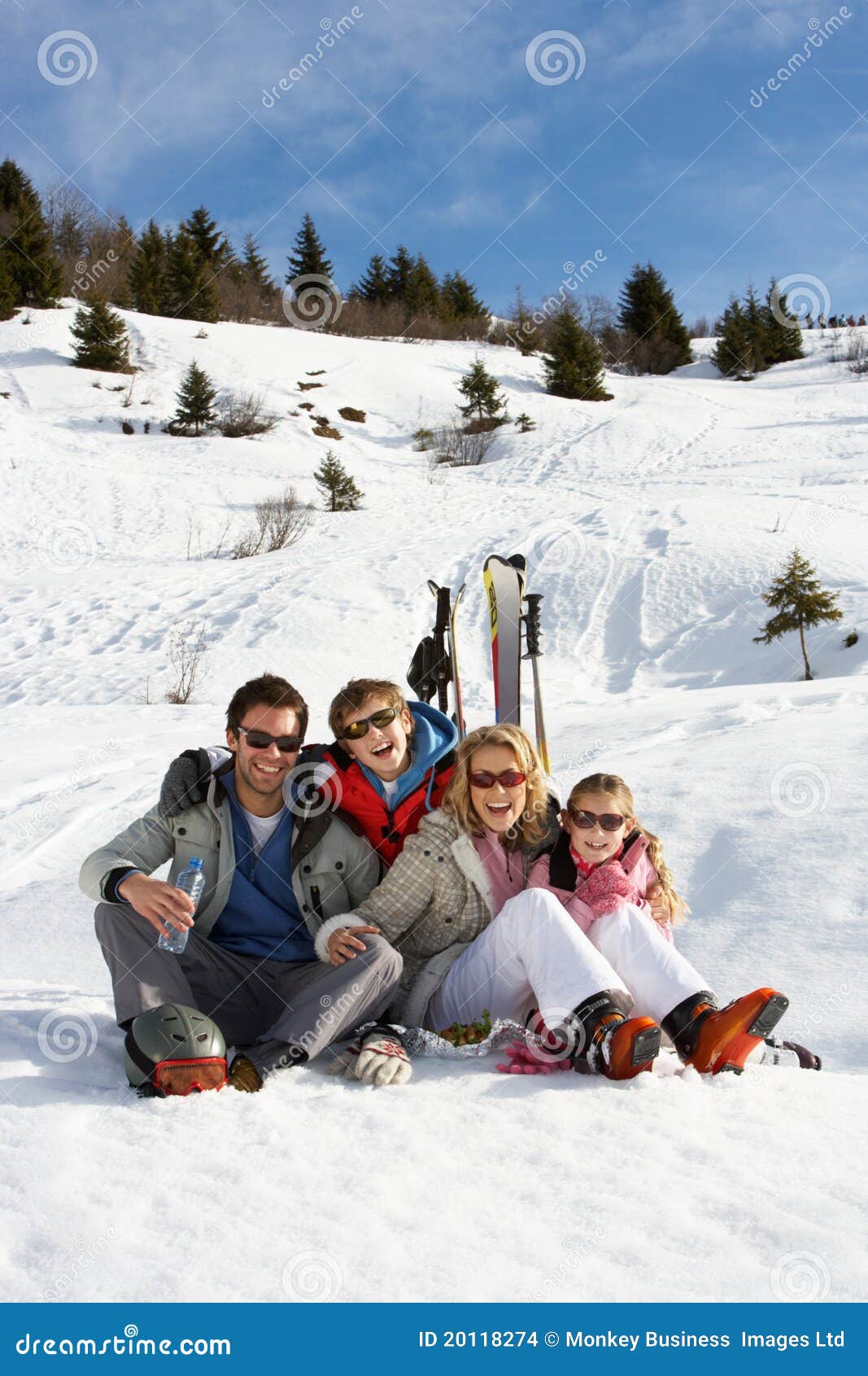 Young Family on Ski Vacation Stock Photo - Image of happy, girl: 20118274