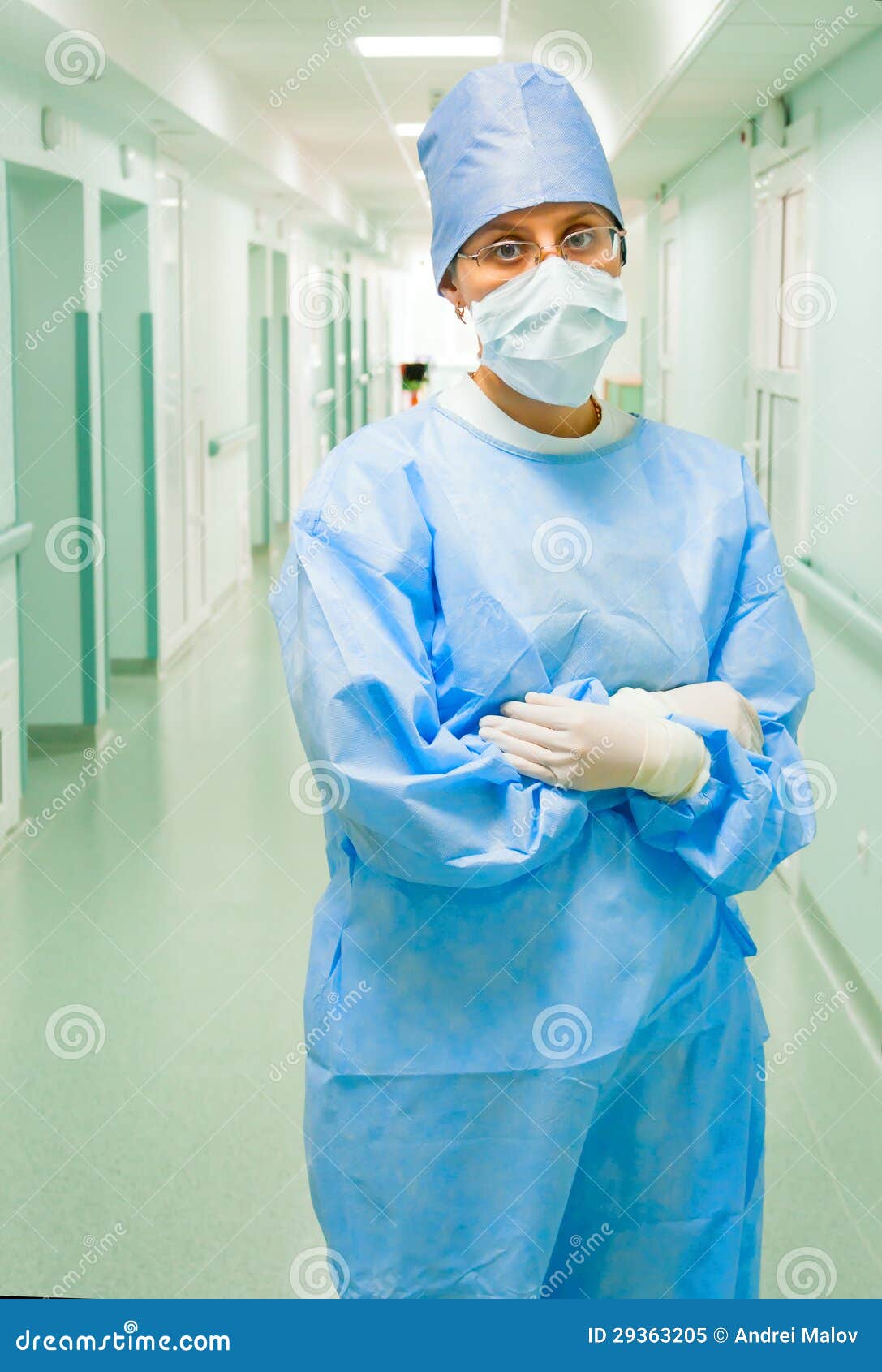 Young female surgeon stock image. Image of medic, look - 29363205