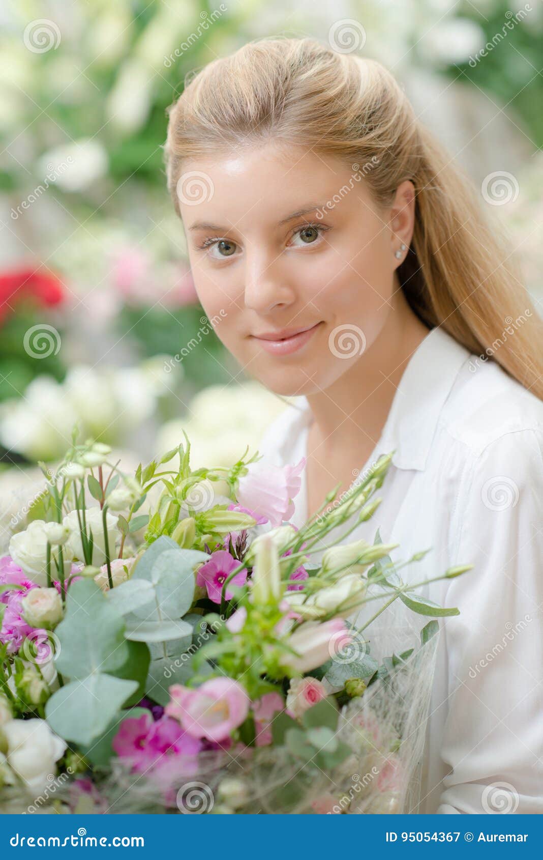 Young florist in boutique stock image. Image of shirt - 95054367