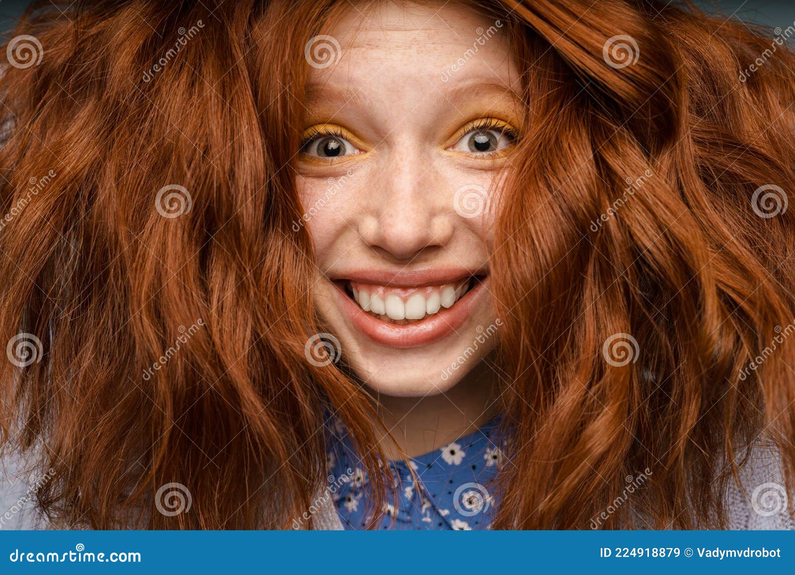 Young Ginger Joyful Woman Smiling and Looking at Camera Stock Image ...