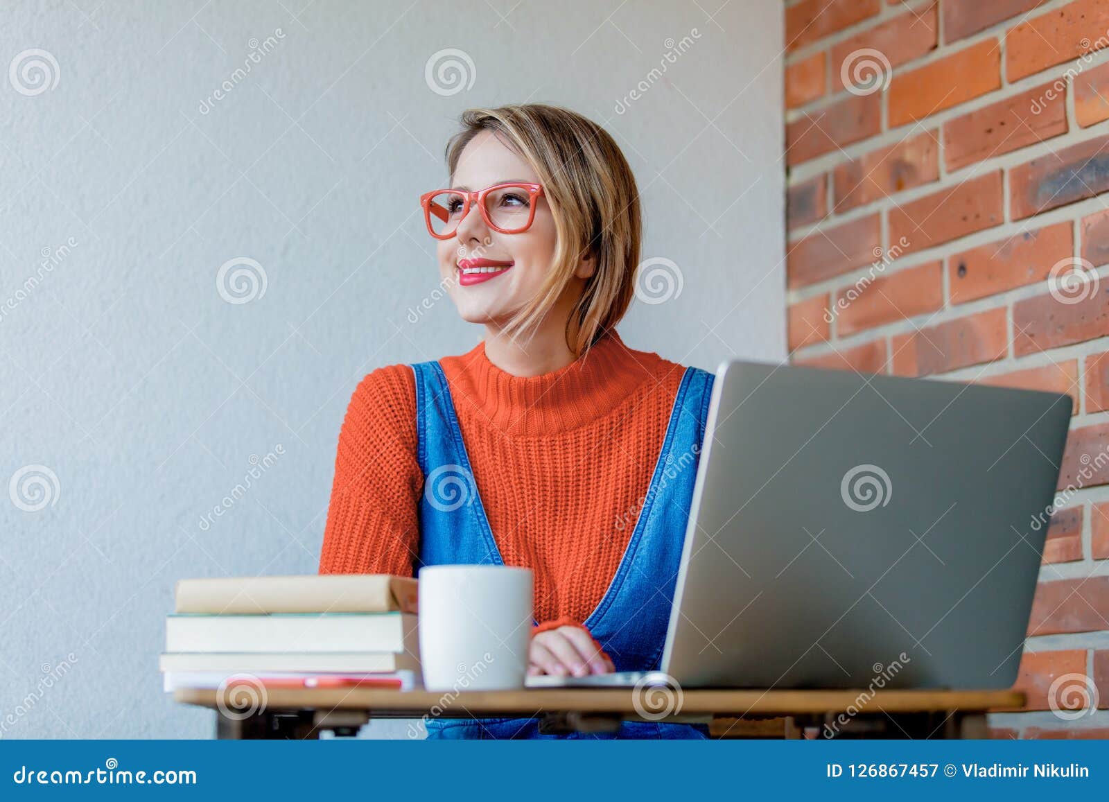 Girl with Notebook Computer Sitting and Working Stock Image - Image of ...