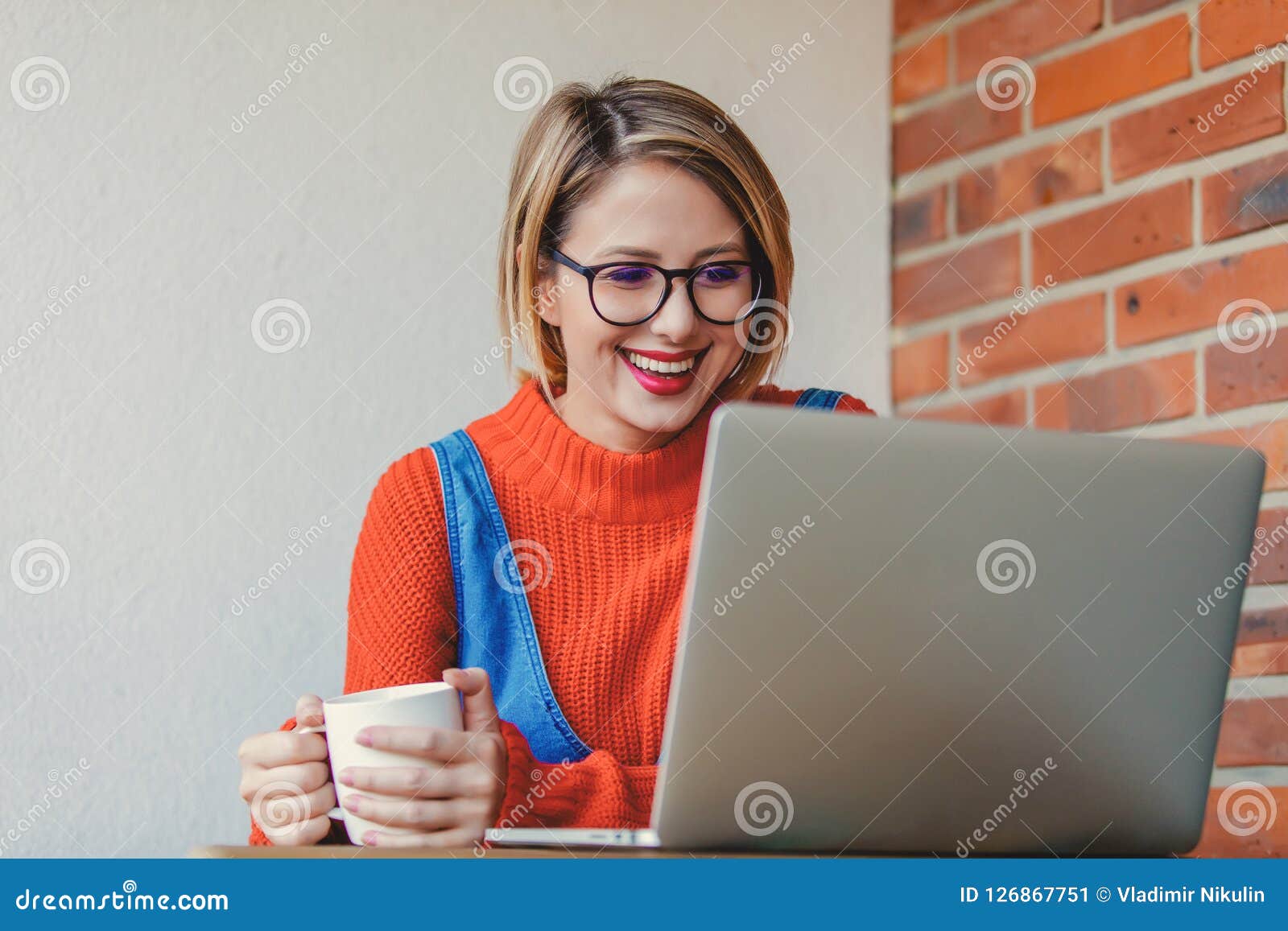 Girl with Notebook Computer Sitting and Working Stock Image - Image of ...