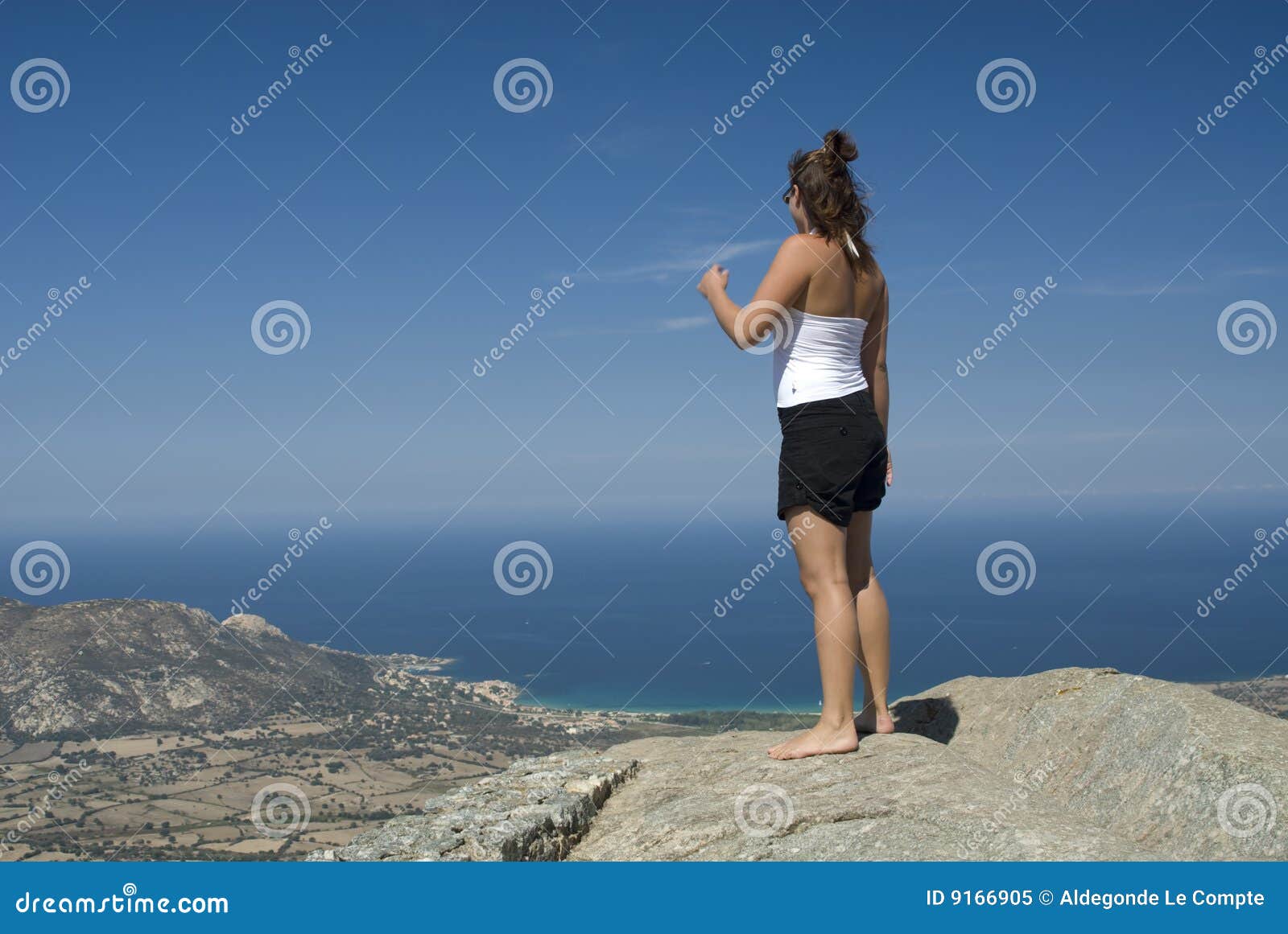 Young Girl Looking at the View Stock Image - Image of rocks, woman: 9166905