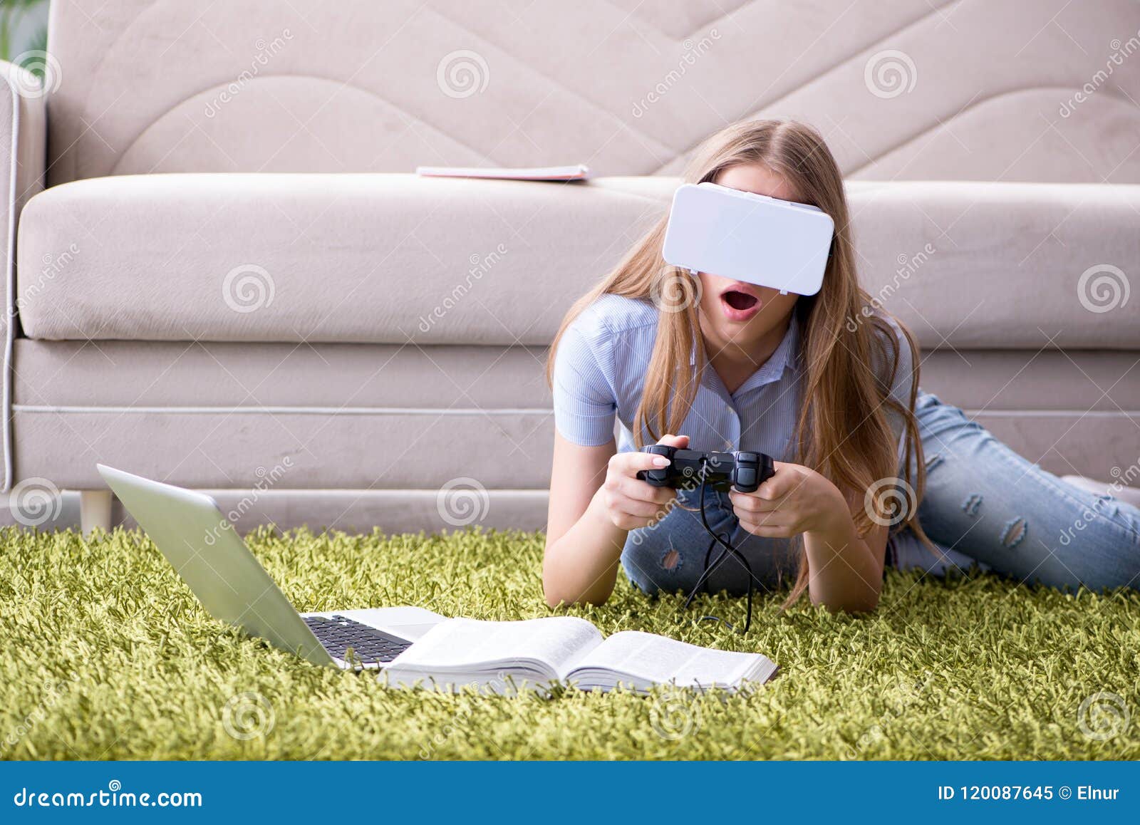 The Young Girl Playing Virtual Reality Games Stock Image - Image of ...