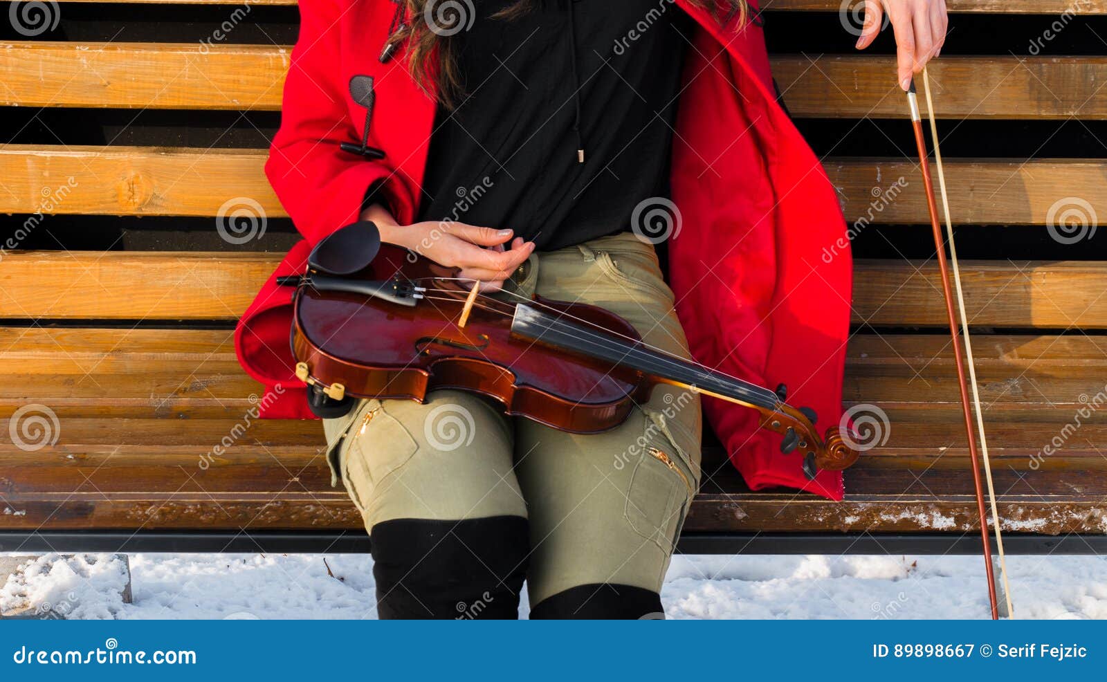 Young Girl Poses with Violin Stock Image - Image of fiddle, dress: 89898667