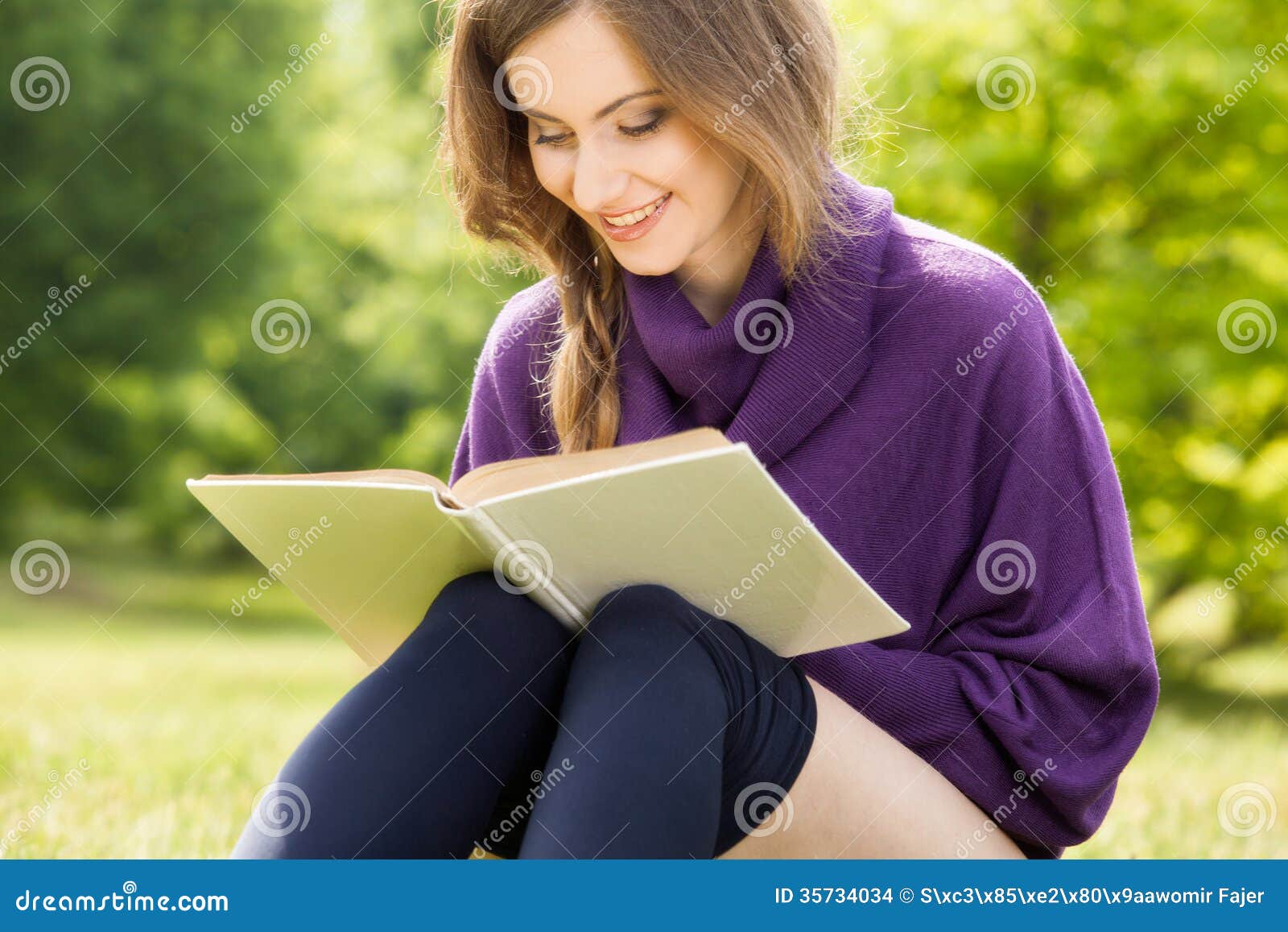 Young Girl Reading a Book and Relax in the Park Stock Photo - Image of ...