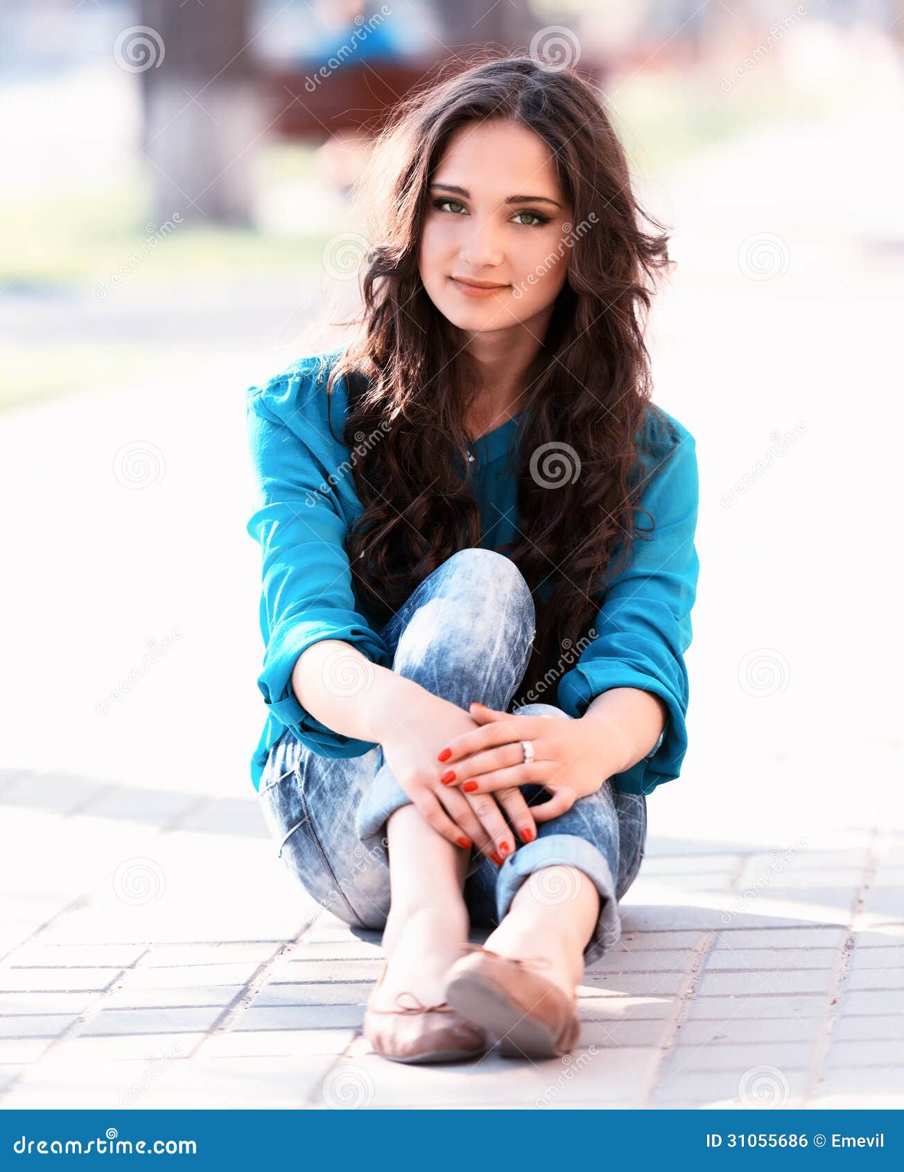 Young Girl Sitting on a Way Stock Photo - Image of happy, beauty: 31055686