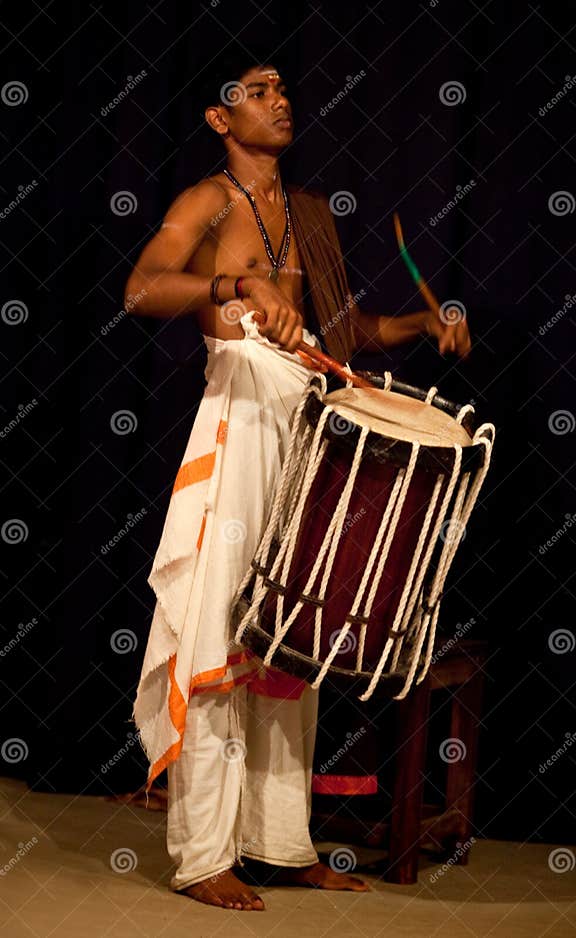 Young Indian drummer editorial photography. Image of kathakali - 26185617