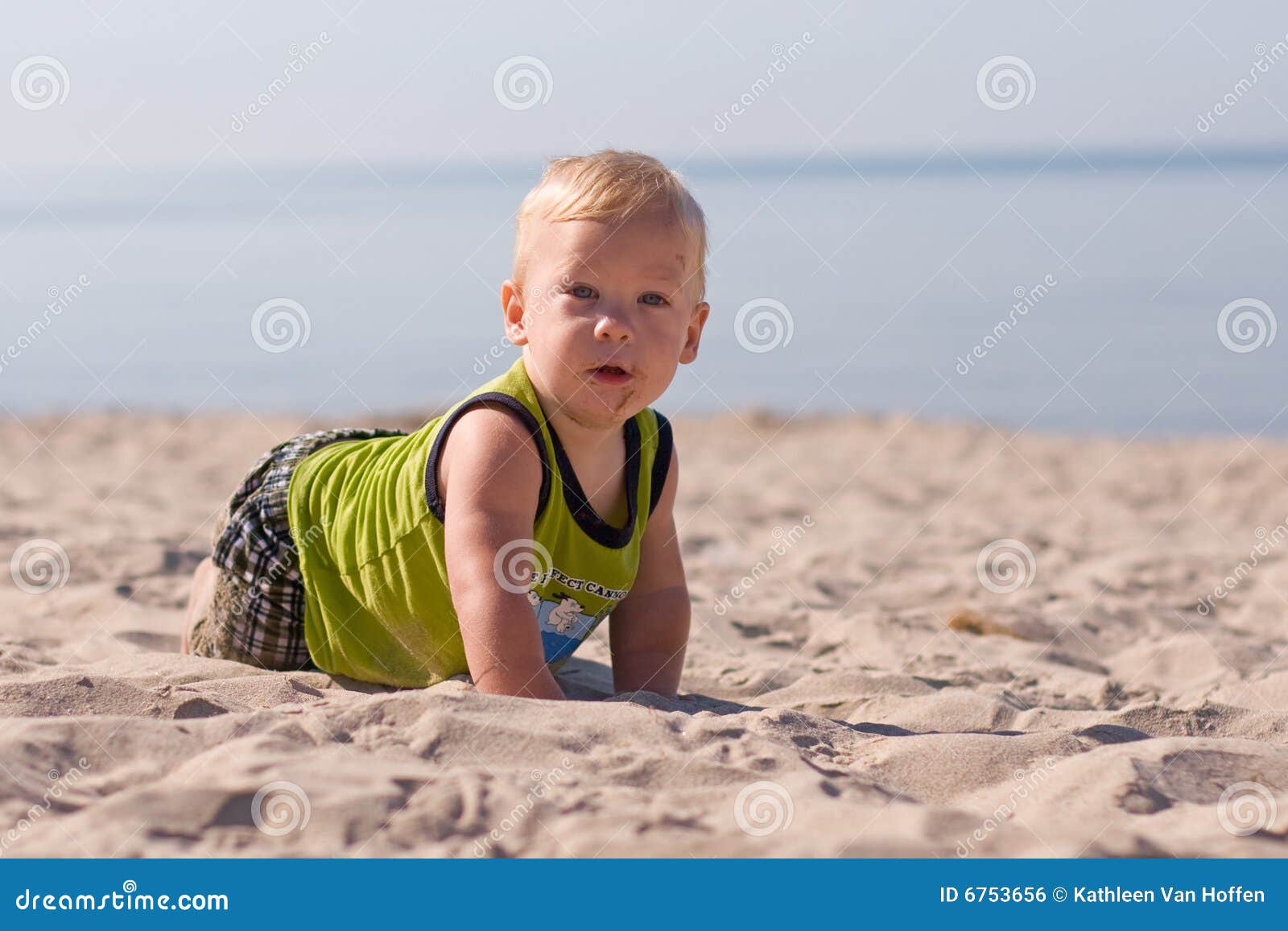 Young infant crawling stock photo. Image of sunny, head - 6753656